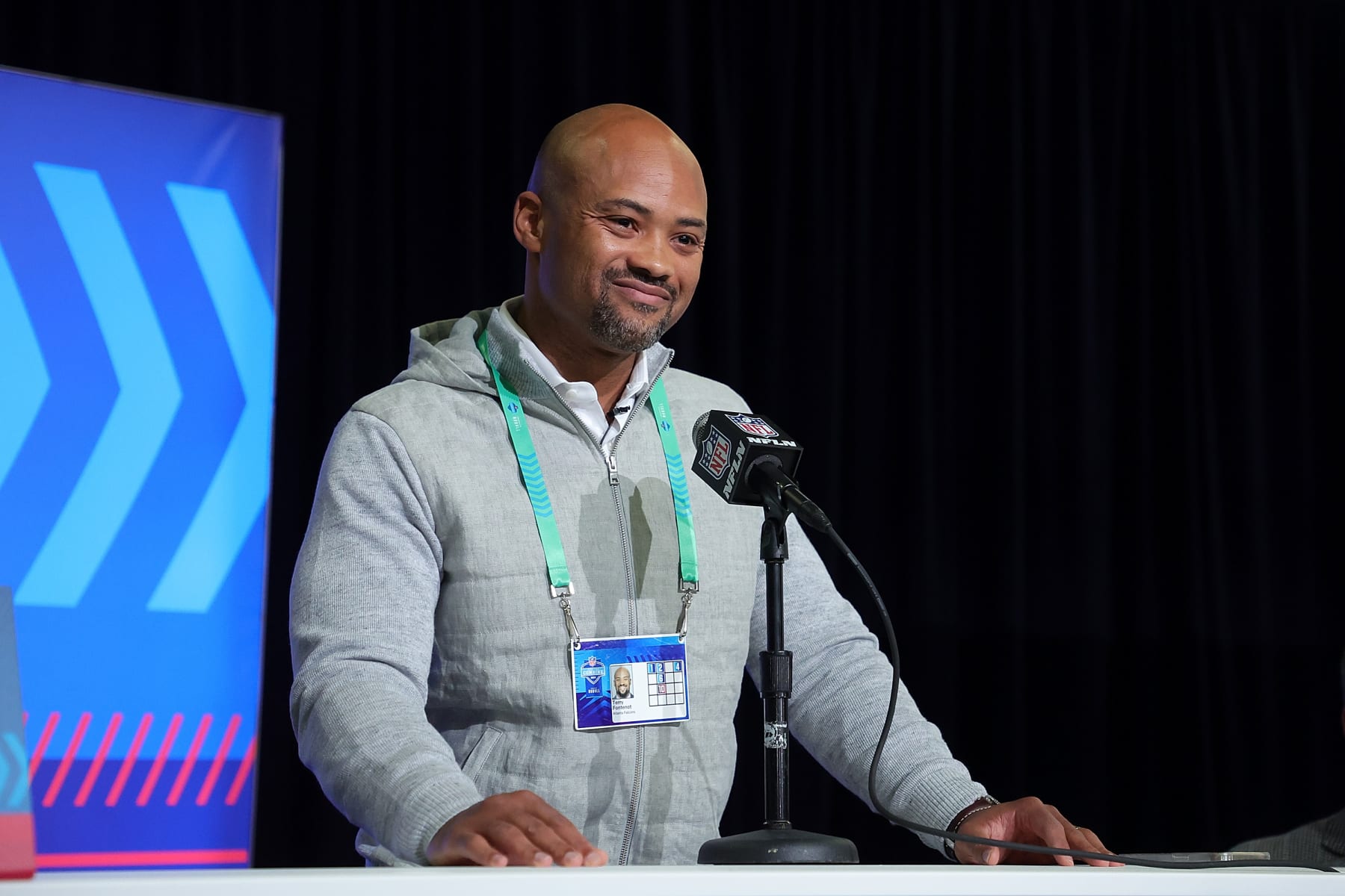 Hypothetical 2023 NFL Draft Scenarios That Would Turn League Upside ...