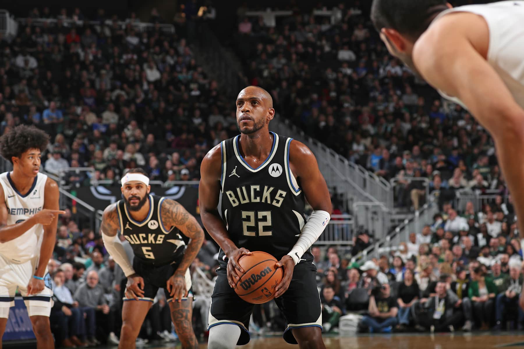 Grading the Four-Team Trade That Involved Khris Middleton and Kyle ...