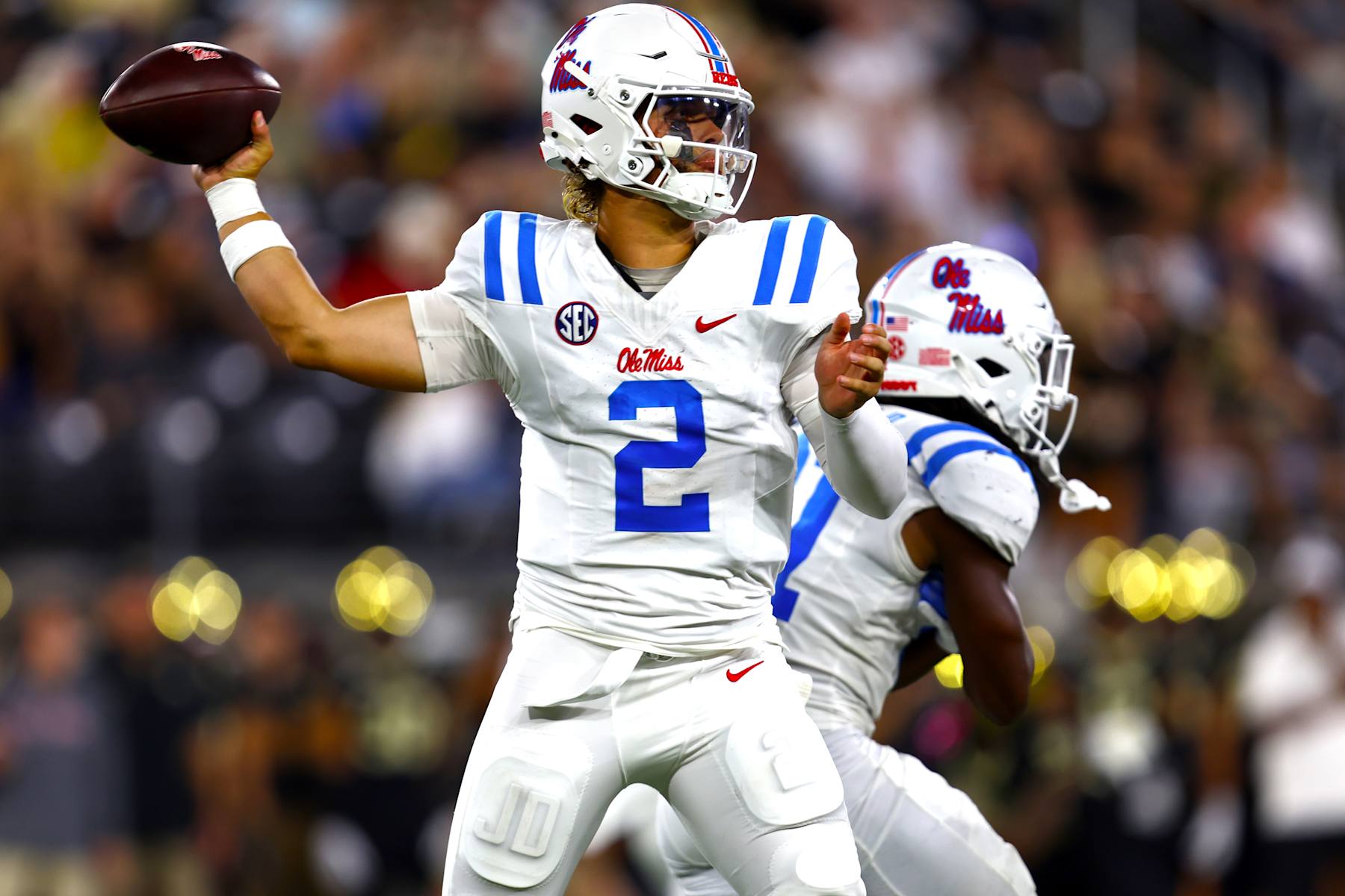 College Football 2024: Ranking Top 25 Quarterbacks After Week 3