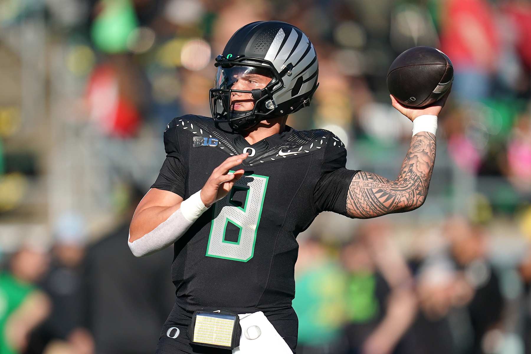 Power Ranking Top 25 Quarterbacks in College Football After Week 7