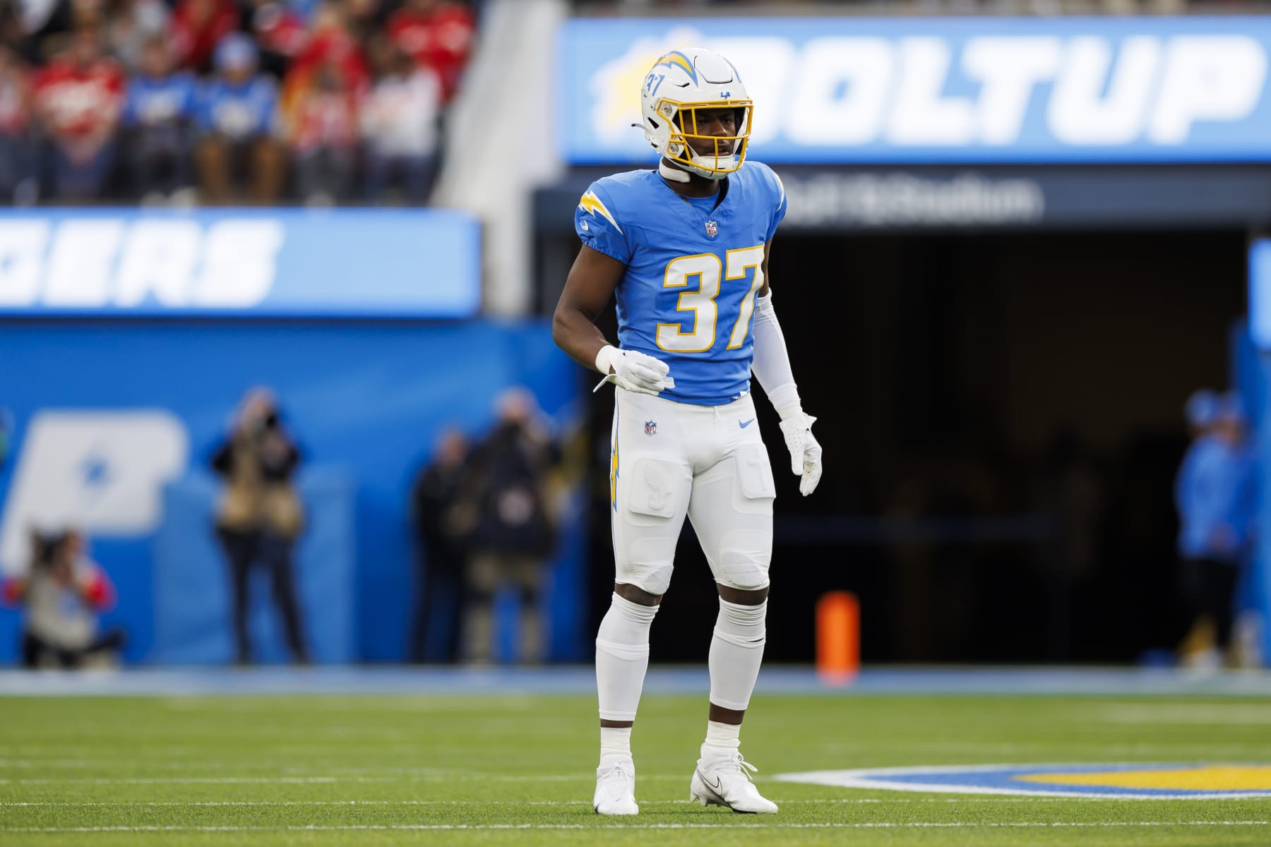 NFL Free-Agent Tracker 2024: Tracking All the Latest Contract Signings ...