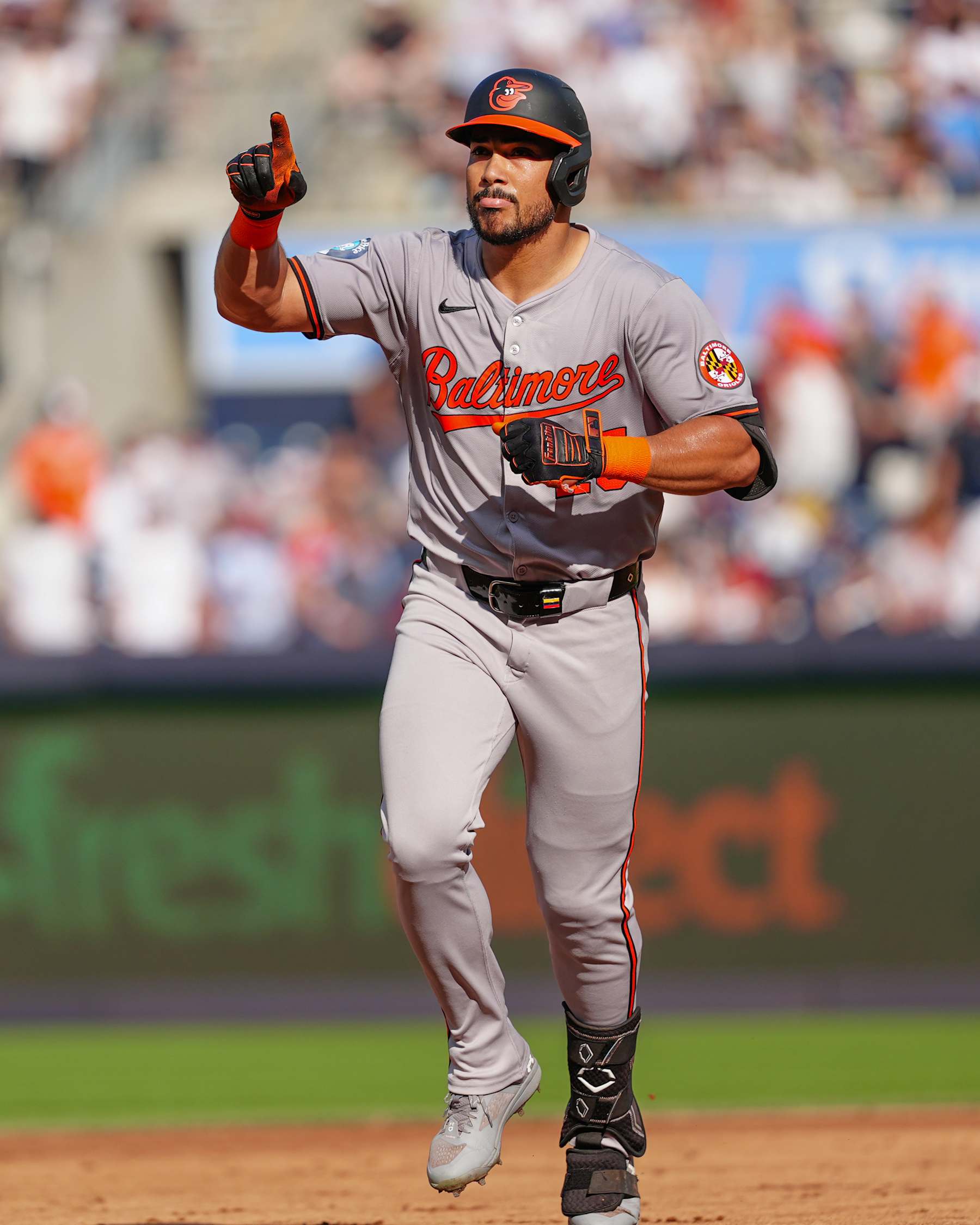 Top 10 Landing Spots for Orioles OF Anthony Santander in MLB Free Agency