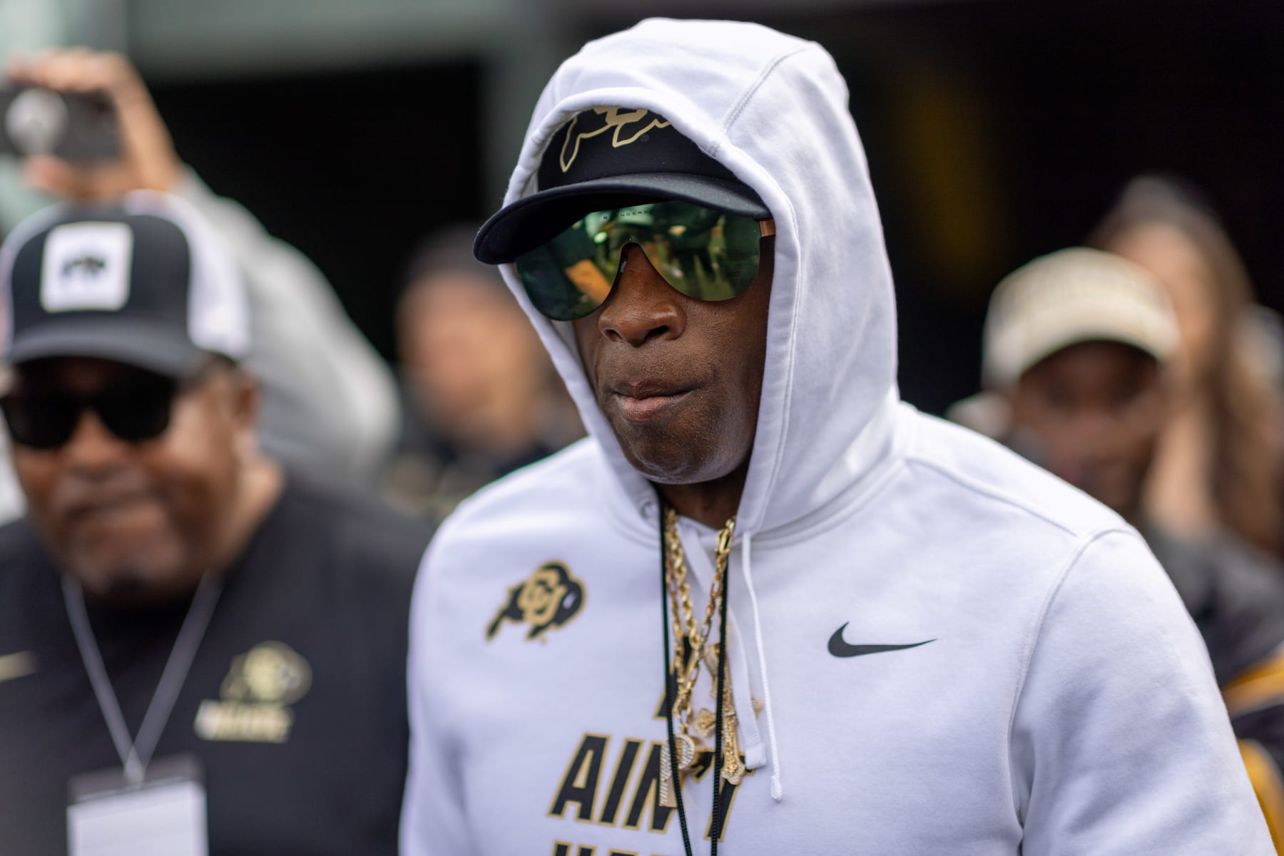 Deion Sanders, Colorado Blasted by Fans for Huge Loss to Oregon Without ...