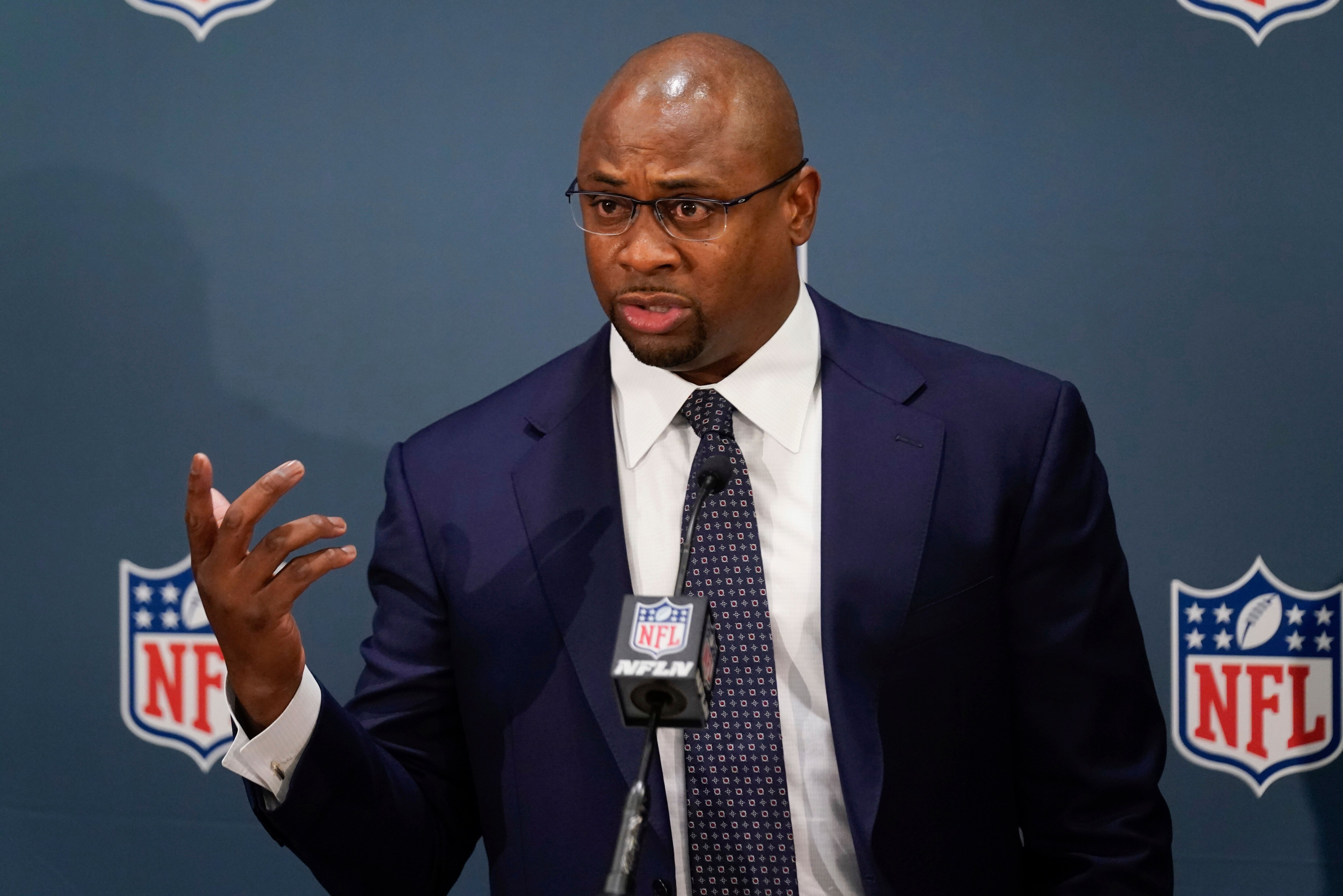 NFL's Troy Vincent Says There's a 'Double Standard' for Black HCs Being ...