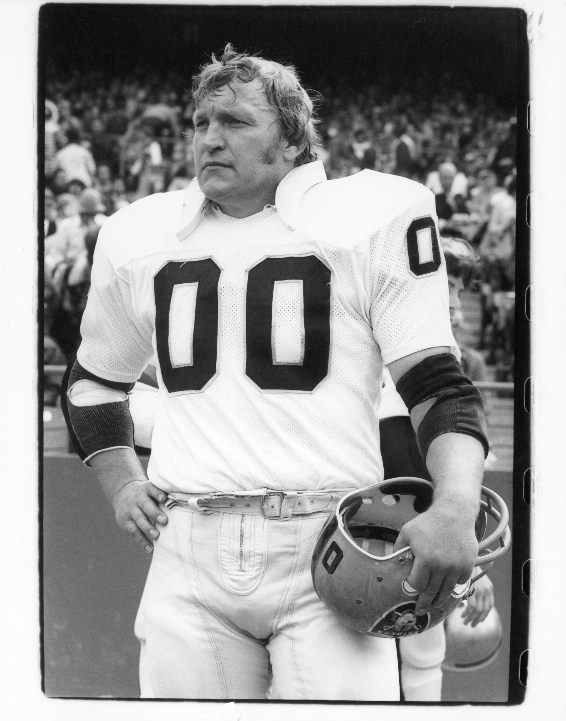 Jim Otto, Raiders Legend and Pro Football HOFer, Dies at 86 | News, Scores, Highlights, Stats ...