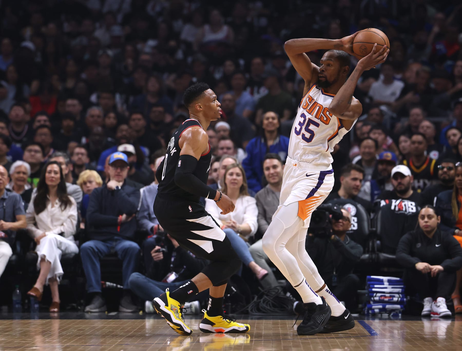 Suns' Kevin Durant, Chris Paul Defend Clippers' Russell Westbrook ...