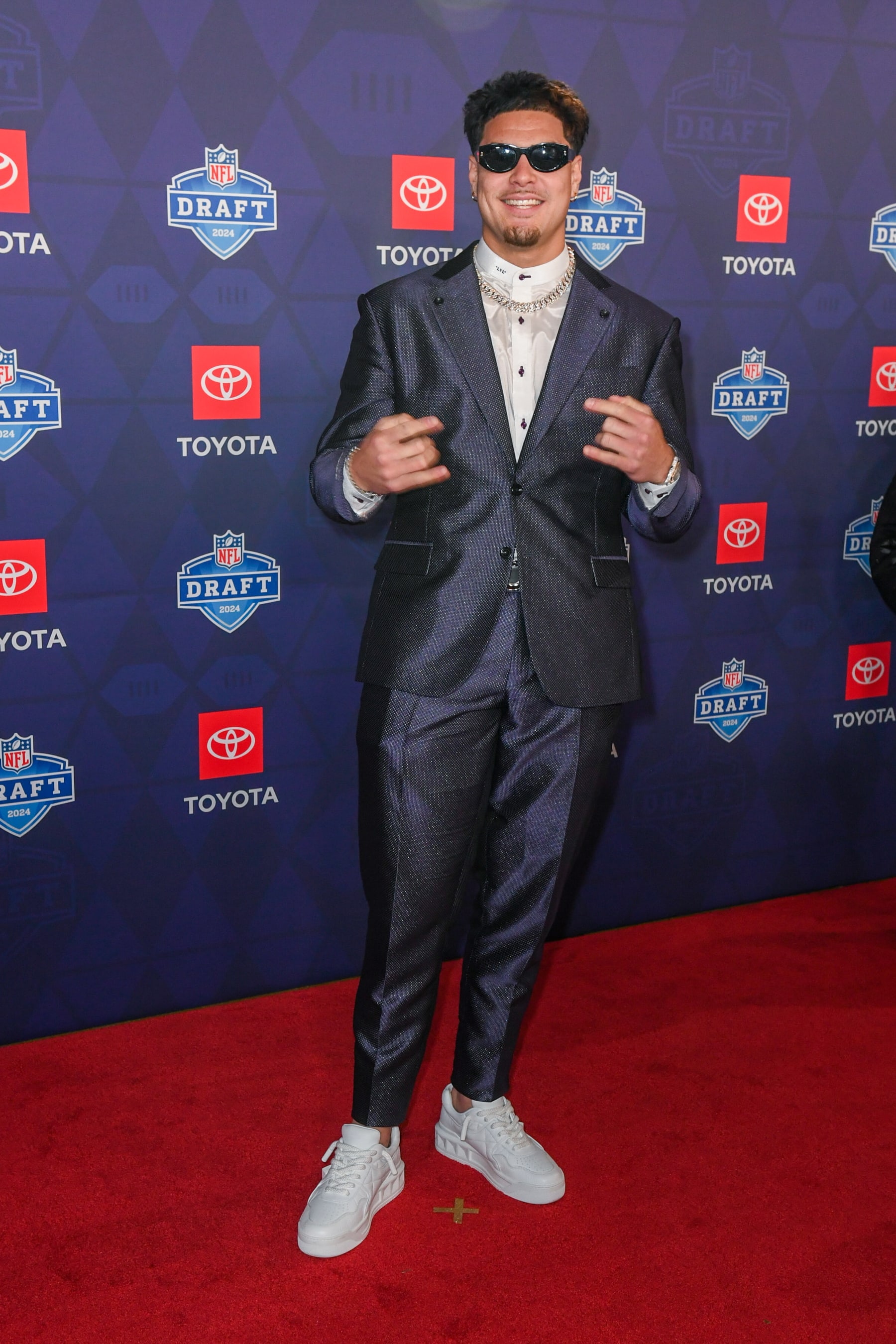 Laiatu Latu NFL Draft 2024: Scouting Report for Indianapolis Colts Edge ...