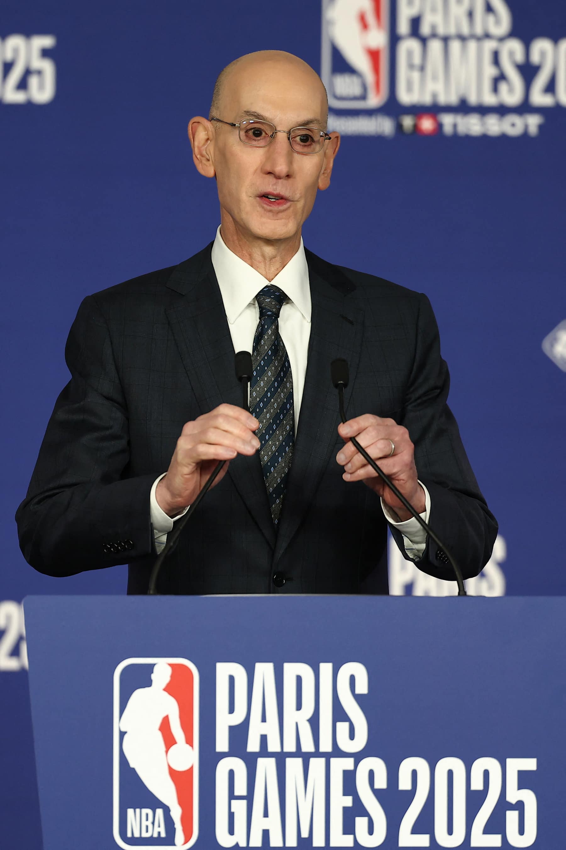 Video: Adam Silver Says He'd Be a 'Fan' of 10-Minute Quarters, 40 ...