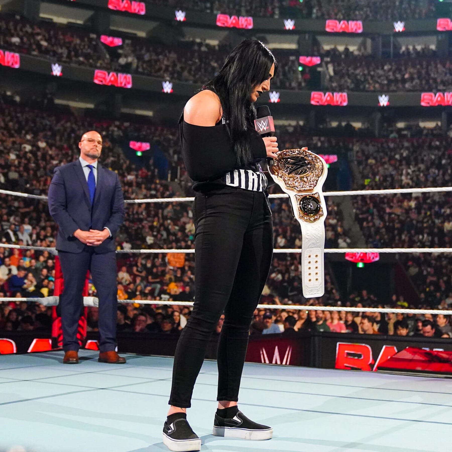 Predicting the Next Women's World Champion in WWE After Rhea Ripley ...