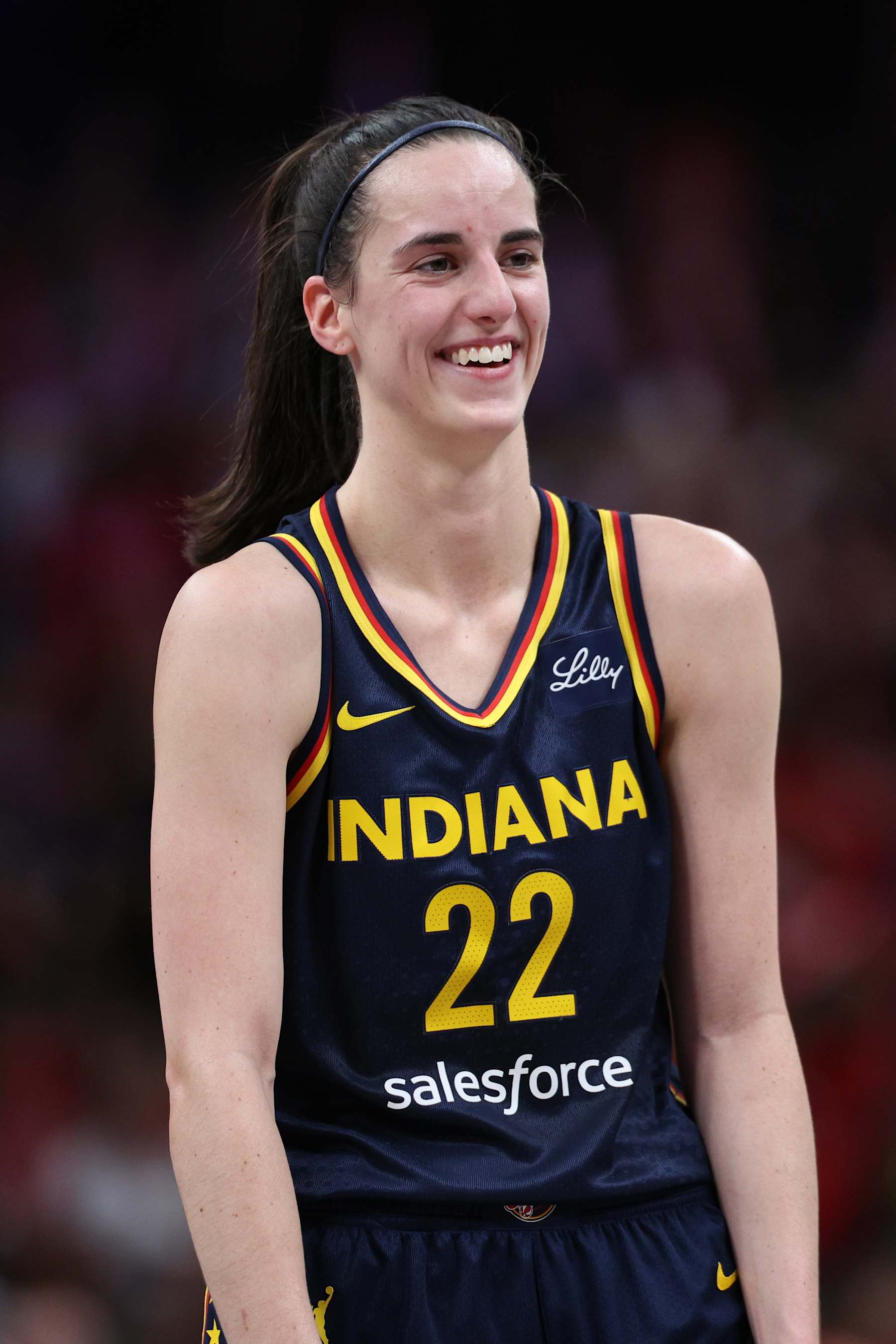Caitlin Clark Breaks WNBA Rookie Scoring Record; Fever Star Saluted by Fans | News, Scores ...