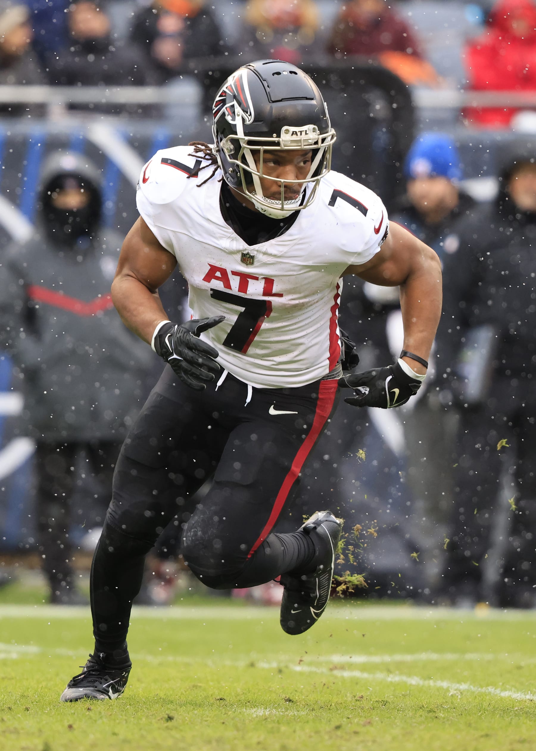 Falcons' Bijan Robinson Donates $300K to Austin-Based Homelessness Charity