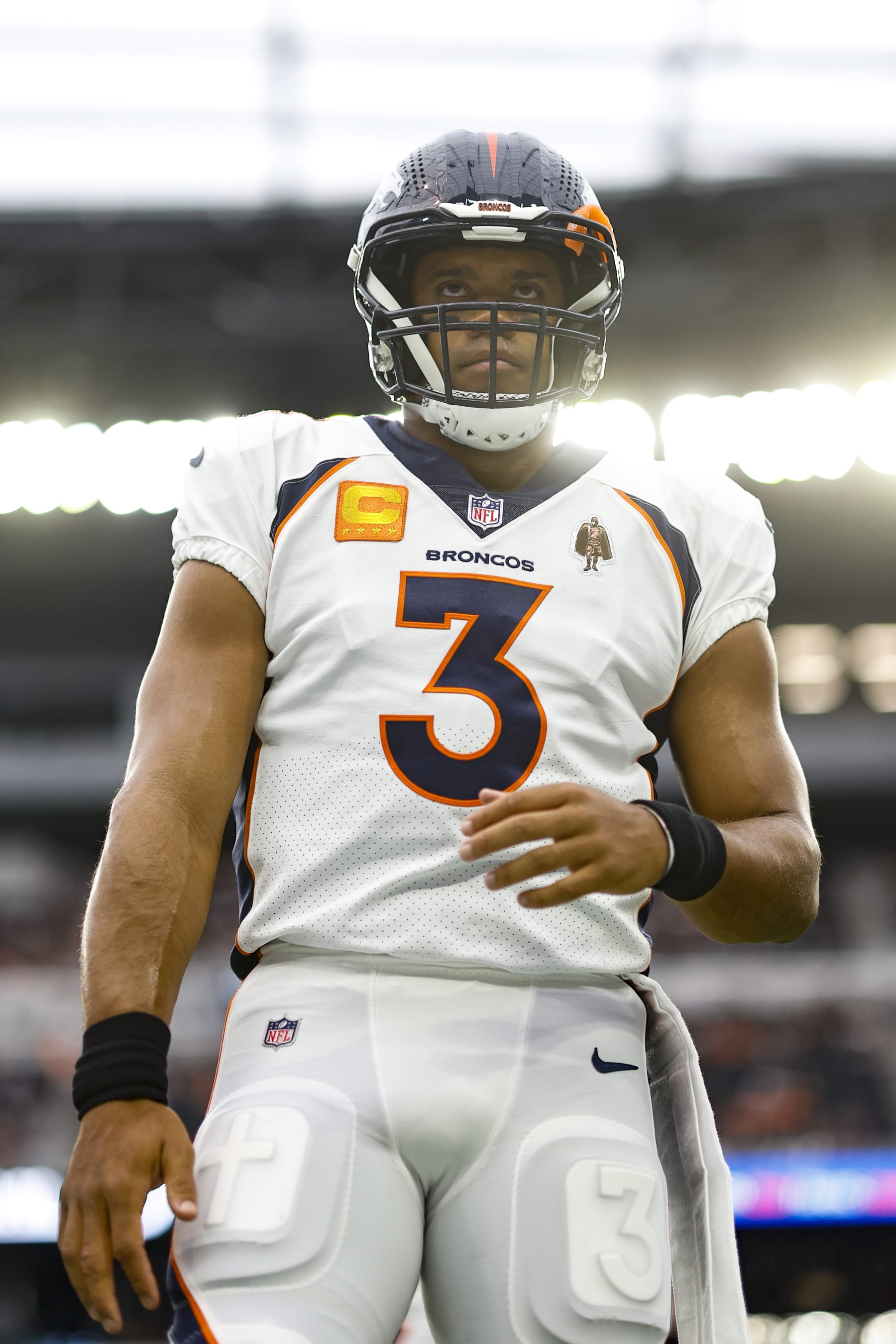 Russell Wilson Expected to Play for Broncos vs. Colts Despite Shoulder ...