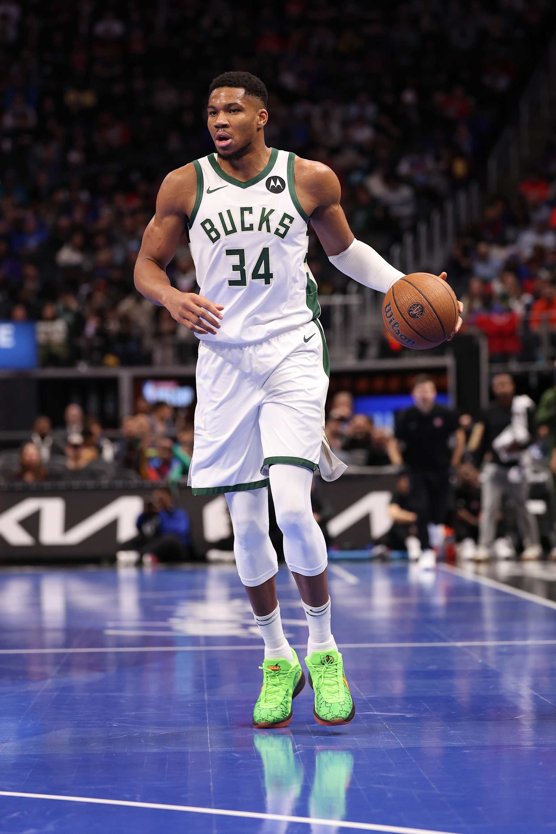 Giannis Trade Rumors: Bucks Tell Teams 'They're Living in a Fantasy ...