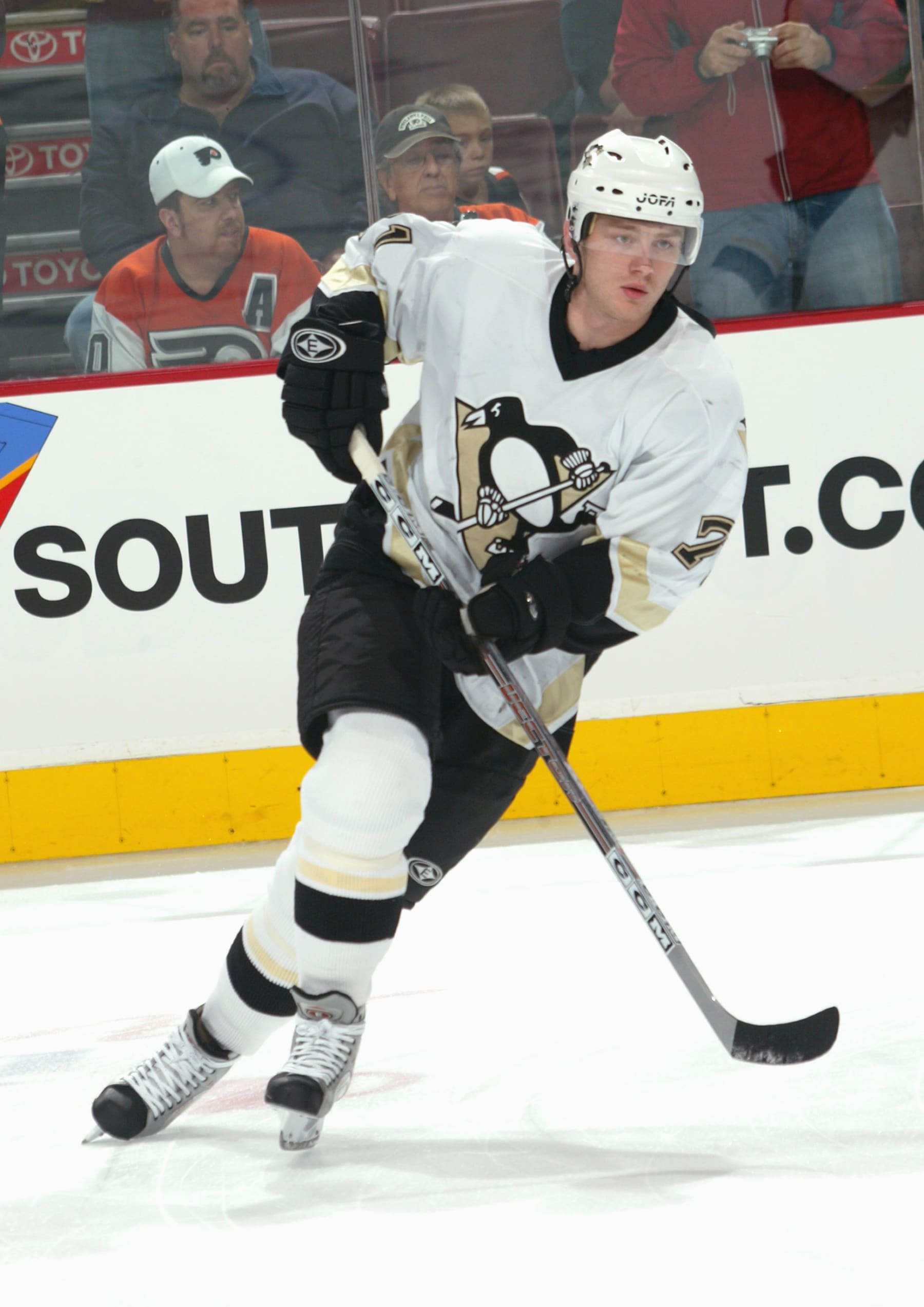 Konstantin Koltsov Dies at Age 42; Penguins Drafted RW in 1st Round of ...