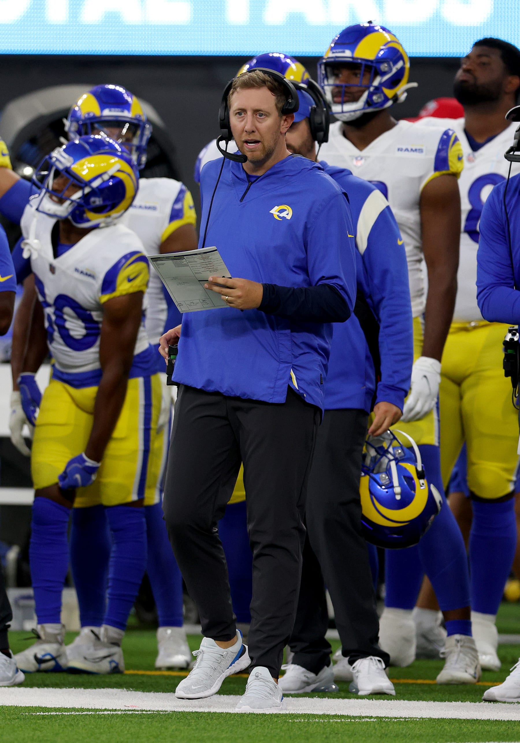 Kentucky's Liam Coen, Bucs Agree to Contract as OC to Replace Dave ...