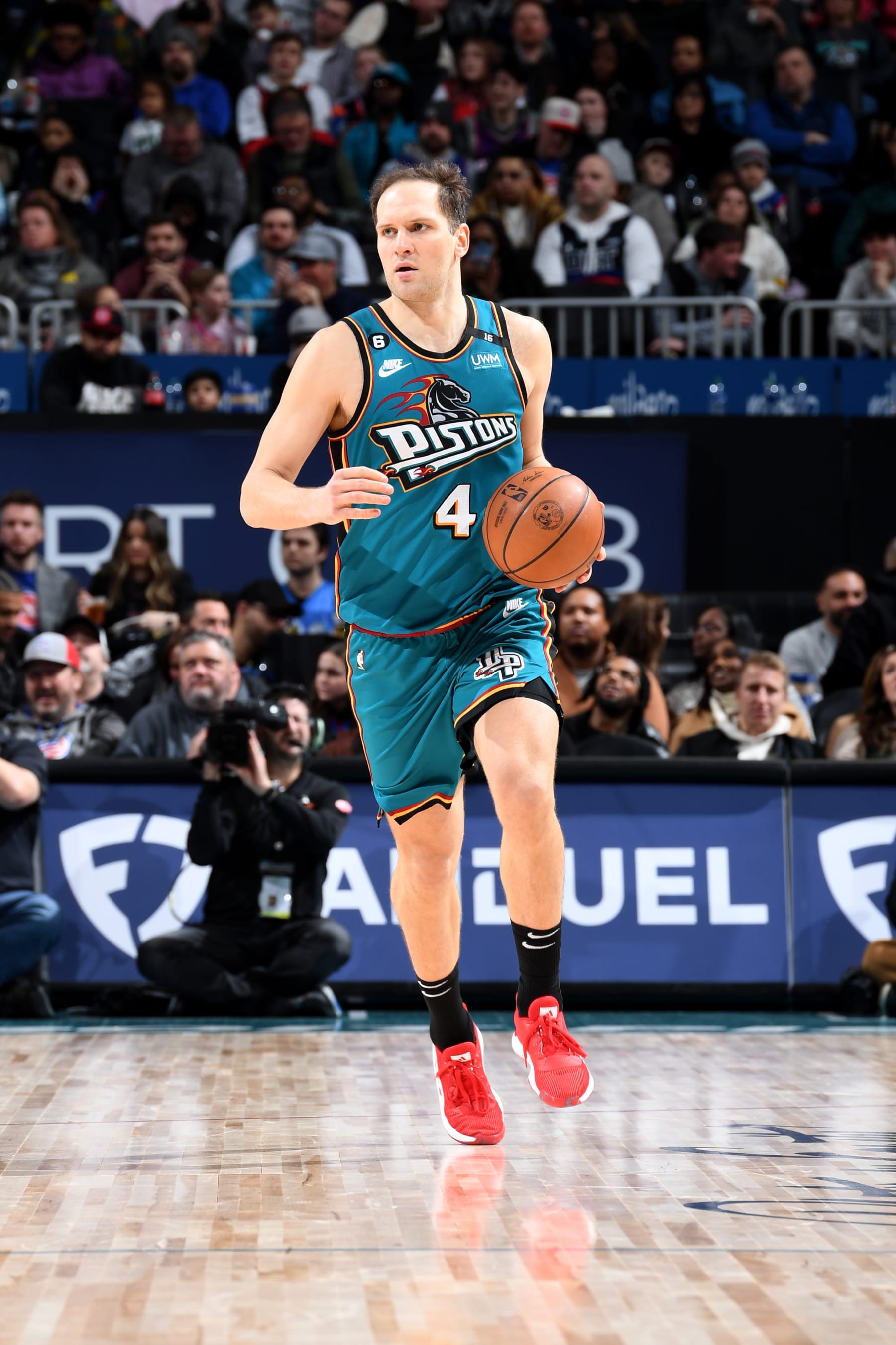 1 Player Every NBA Team Should Put On the Trade Block