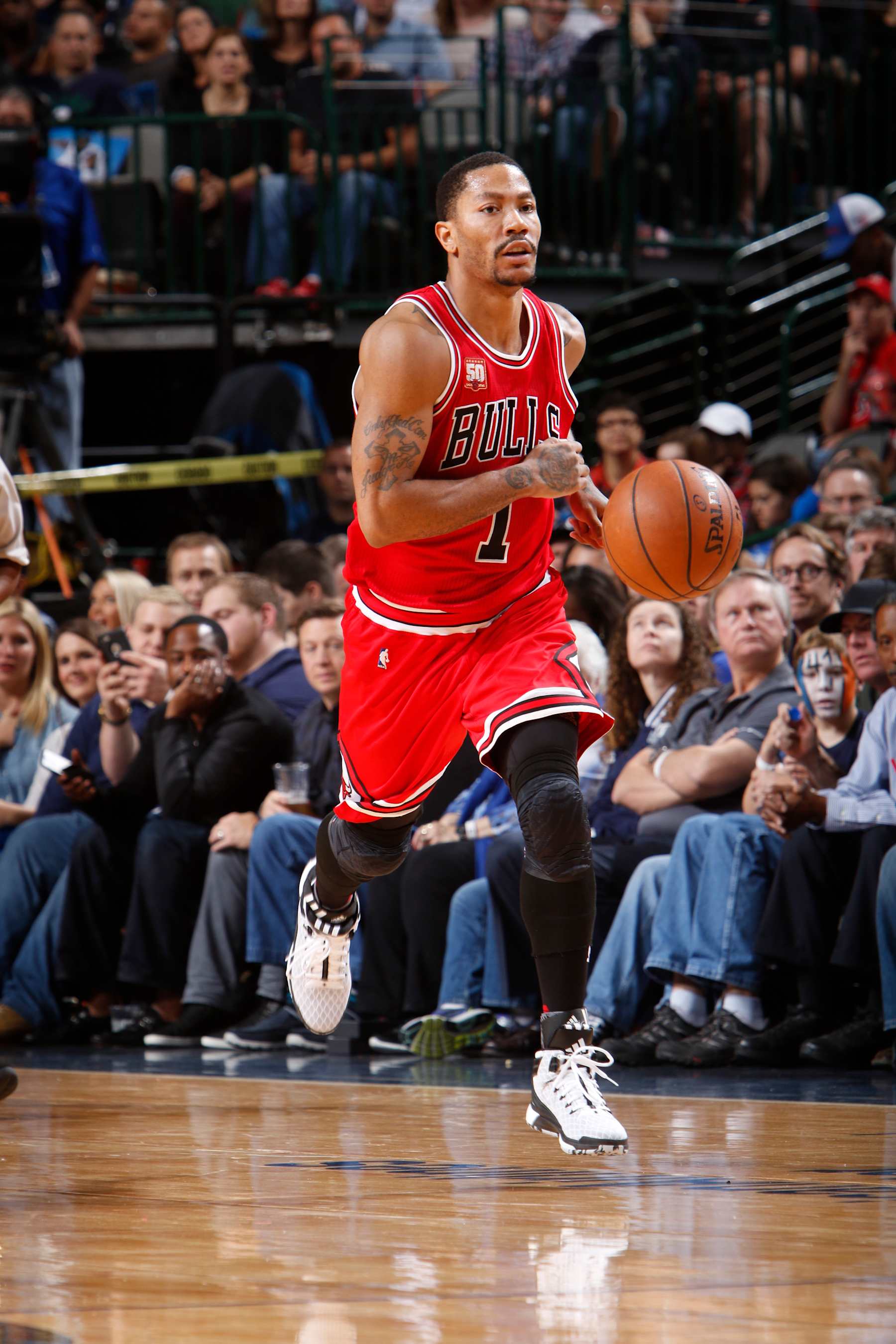 Derrick Rose 'Would Love' to Have Bulls Jersey Retired, Doesn't Want Statue | News, Scores ...