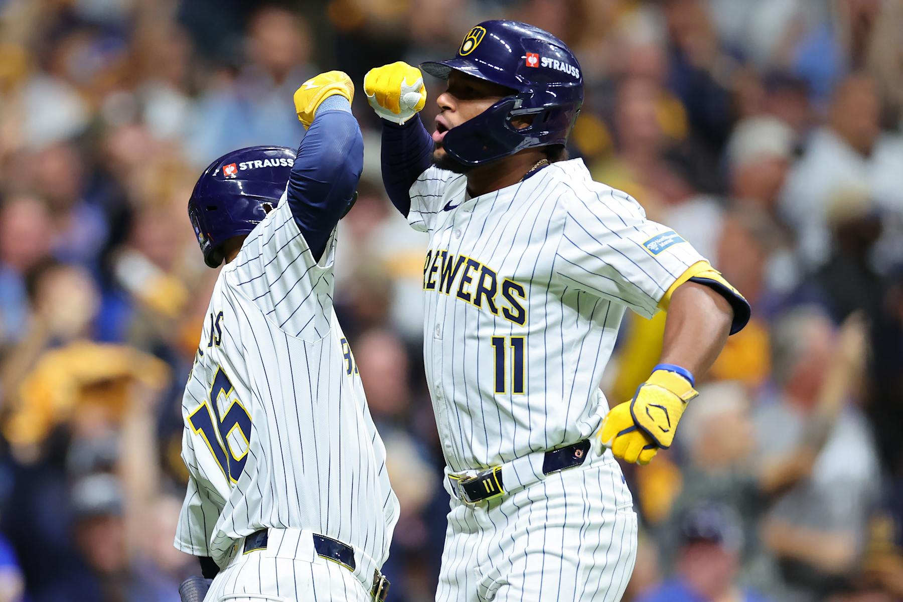 Mets Lose Game 2 to Brewers as Fans Lament Missed Opportunity in 2024 ...