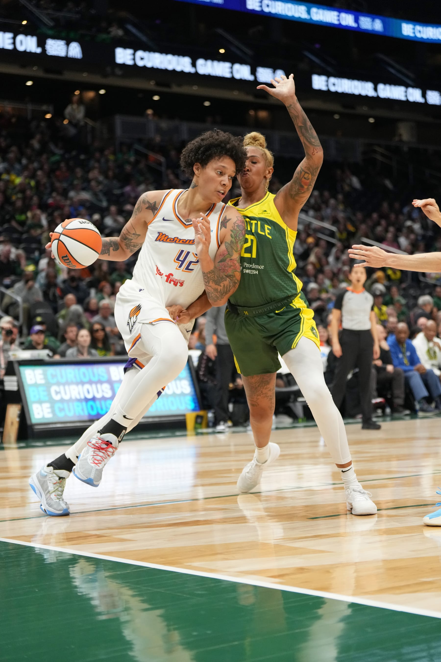 Mercury's Brittney Griner Out for Start of WNBA Season with Toe Injury ...