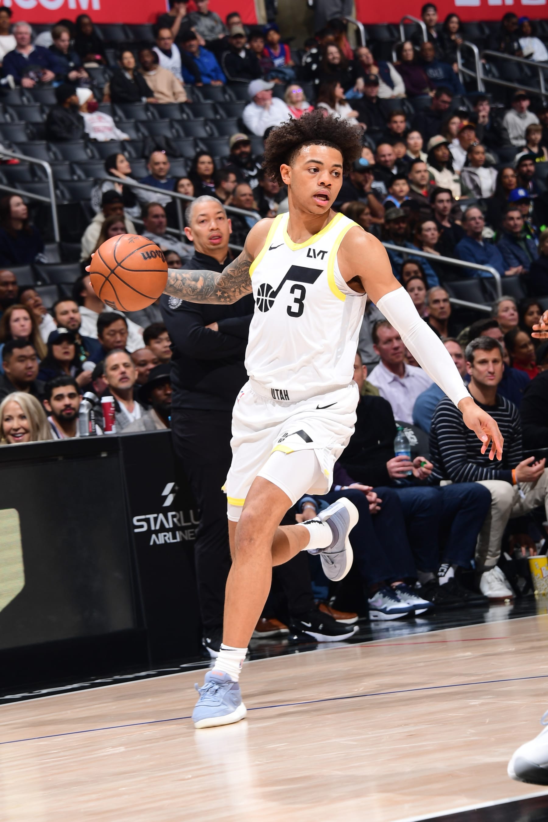 Grading Every NBA Team's Trades and Moves This Season