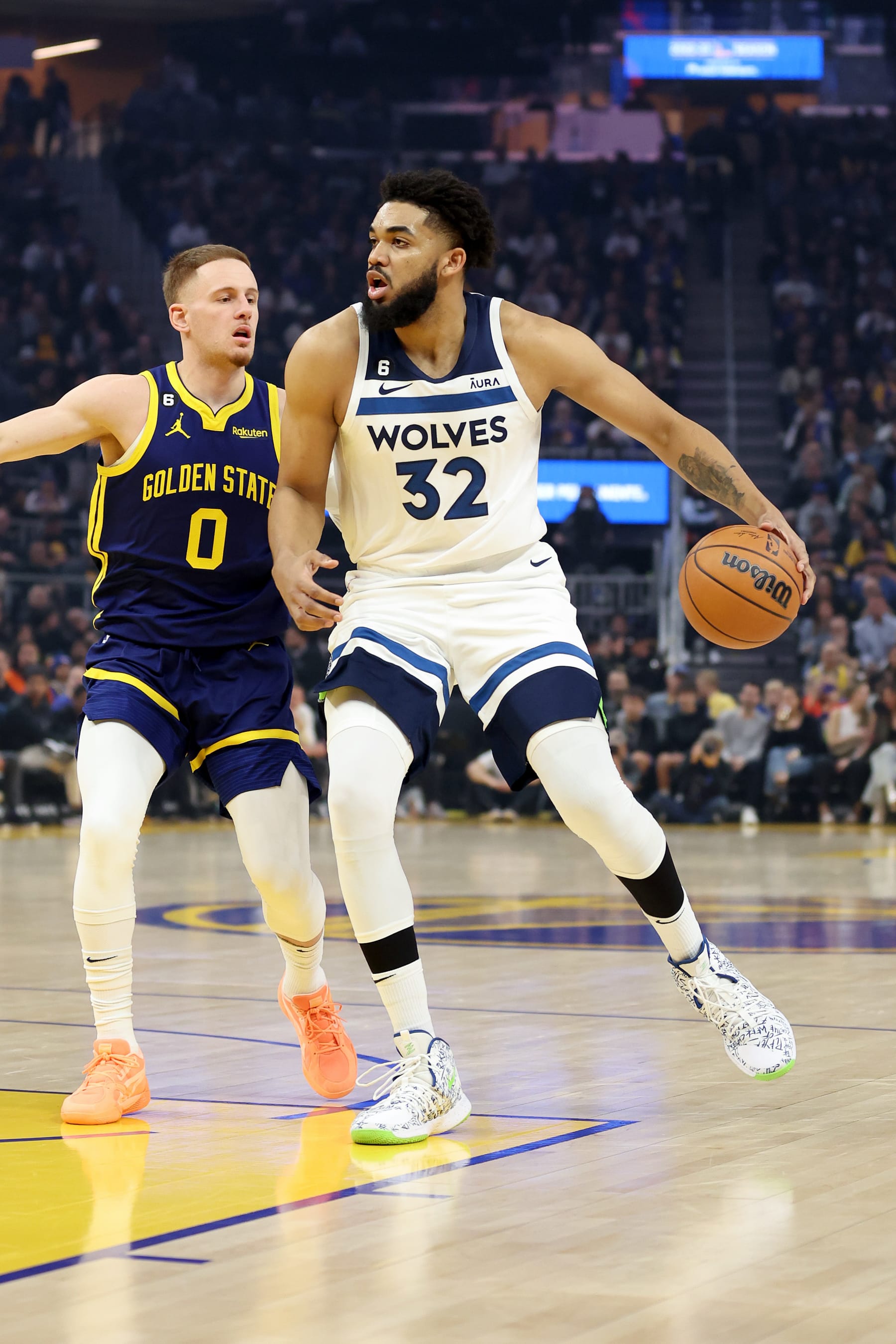 Warriors' Hypothetical Blockbuster Trades to Shake up NBA Offseason