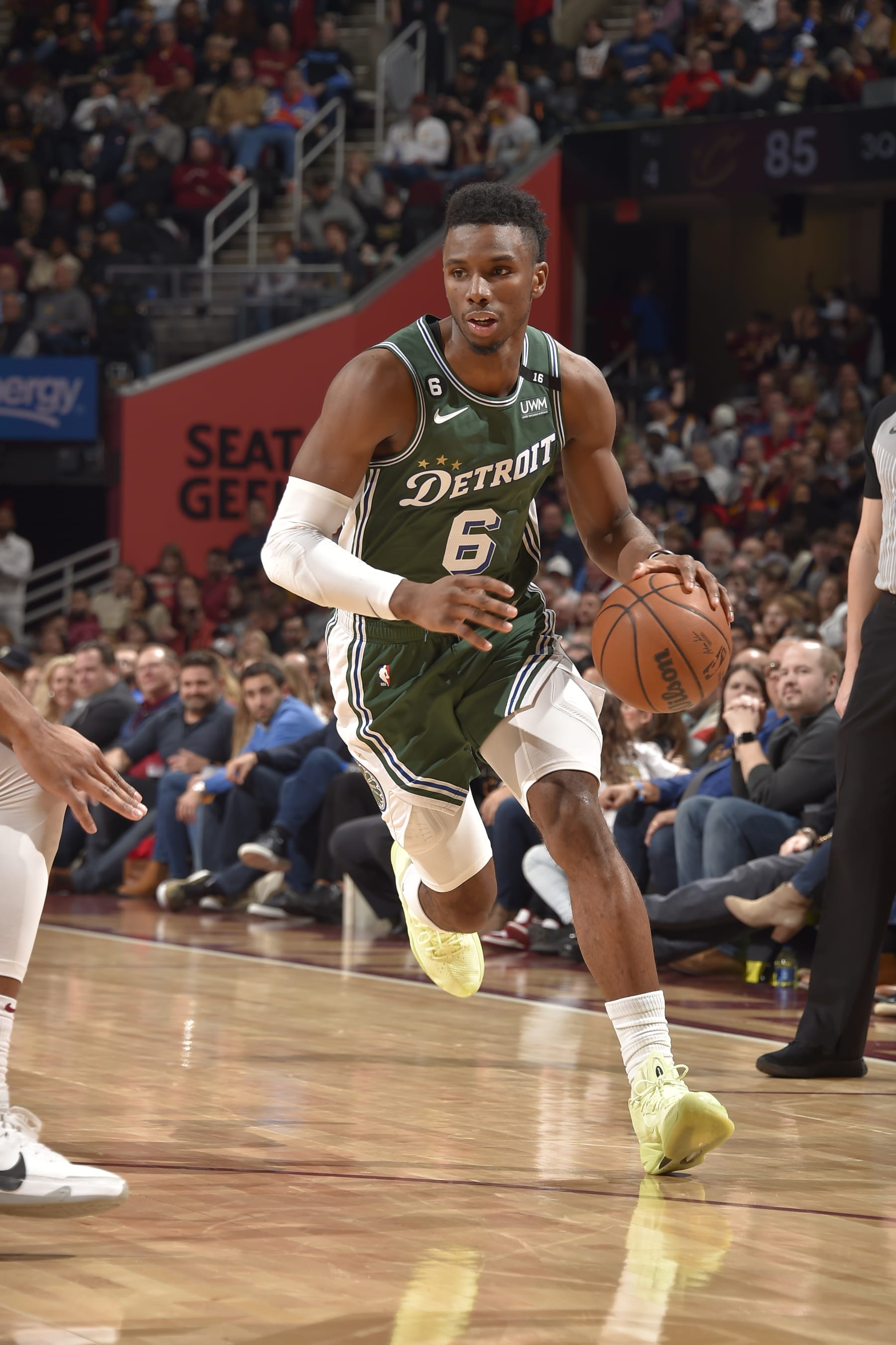 10 Intriguing NBA Free Agents Nobody Is Talking About