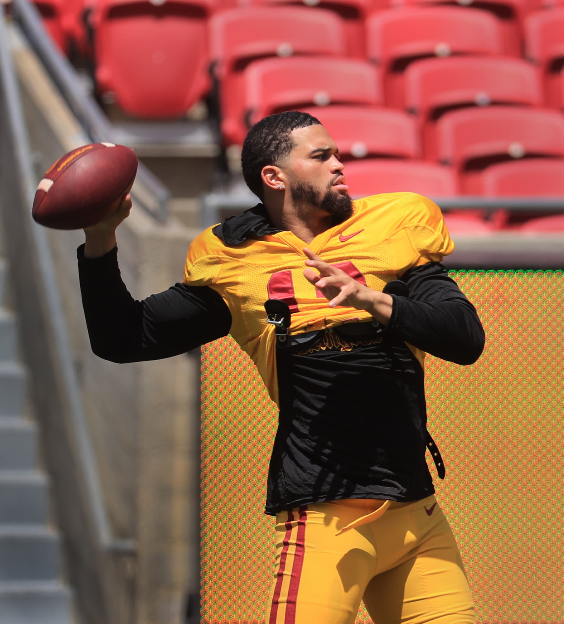 USC's Caleb Williams Downplays Patrick Mahomes Comparisons: He 'Has 2 Super Bowls' | News ...