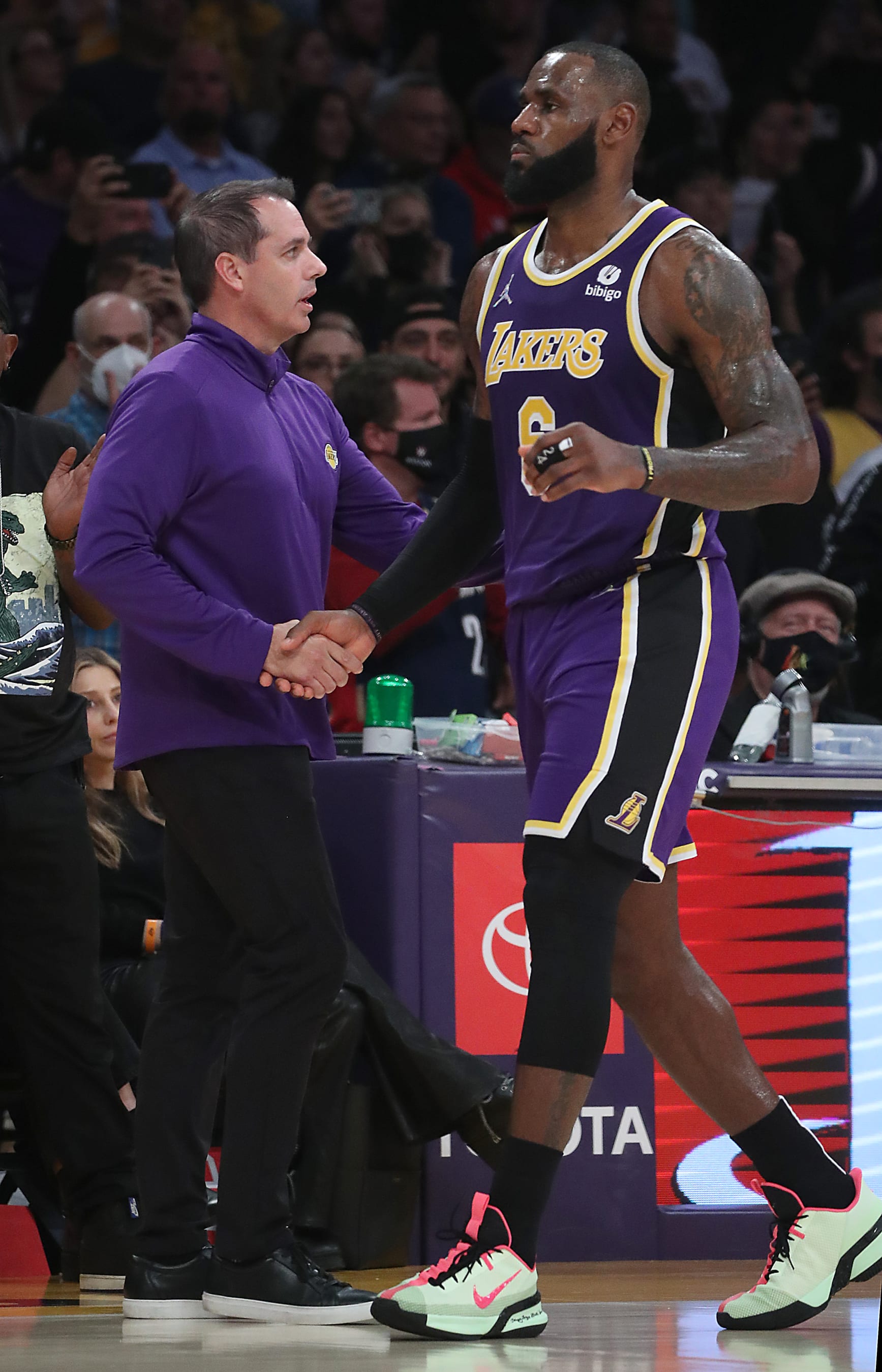 Lakers Fans Speculate About Frank Vogel Reunion Amid Redick Rumors ...