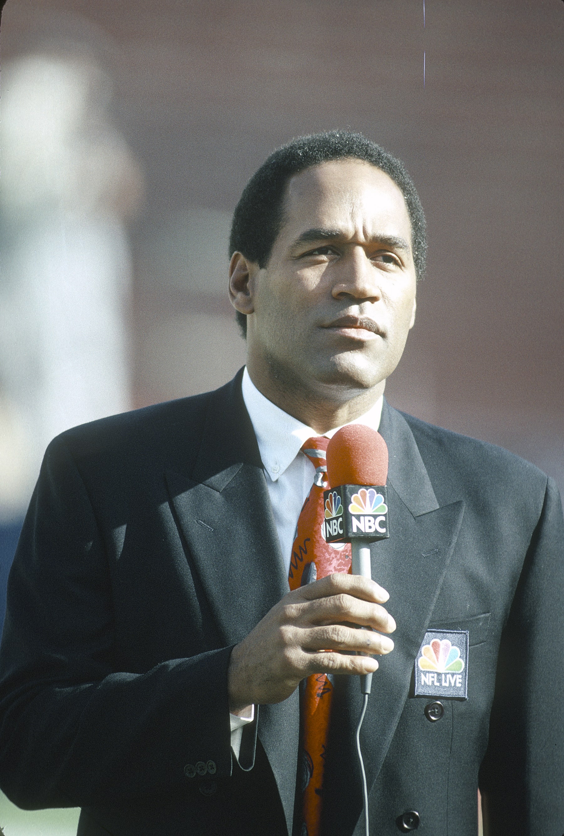 O.J. Simpson Dies at Age 76; Hall of Famer Was Being Treated for Cancer