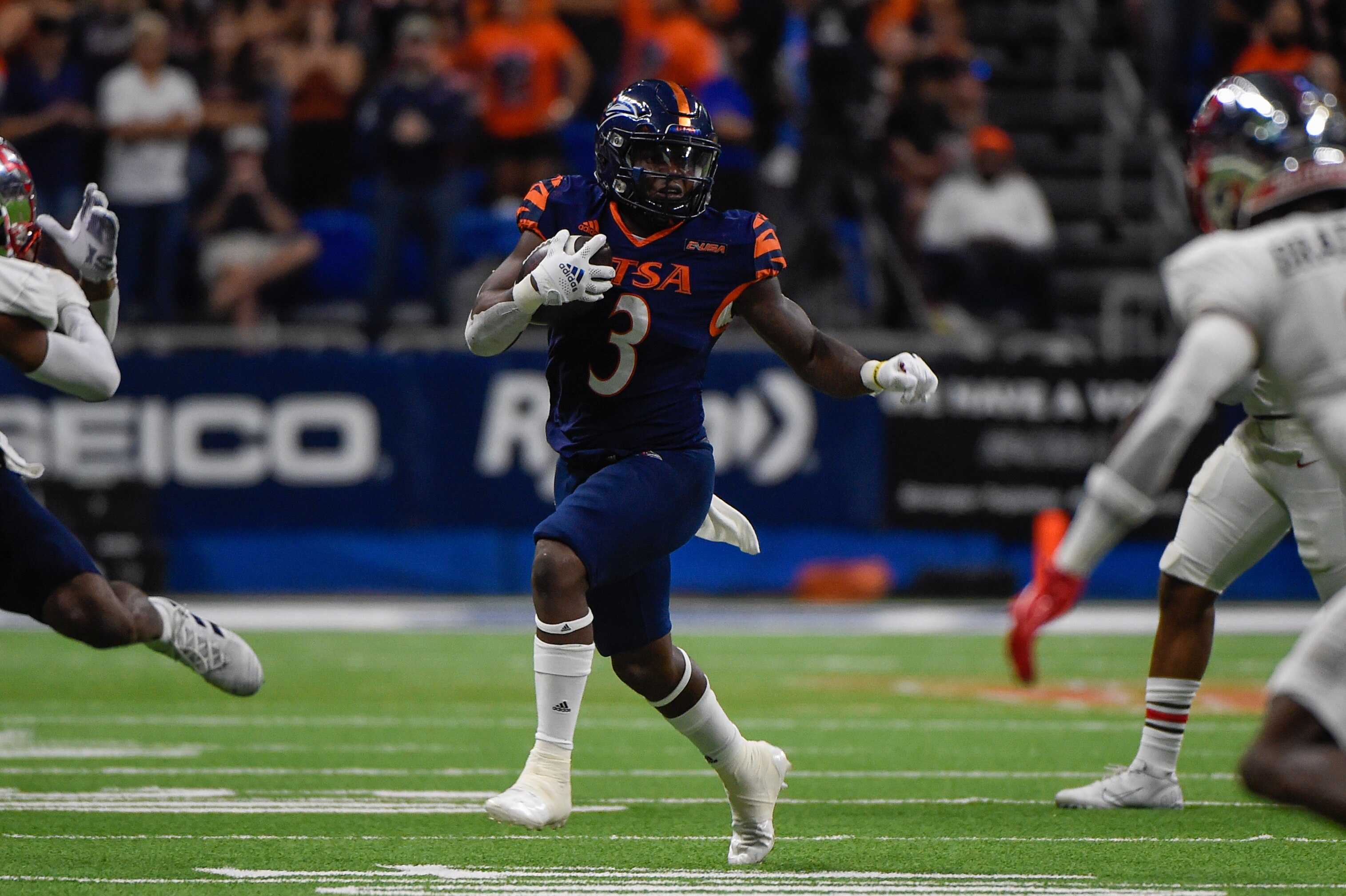Sincere McCormick NFL Draft 2022: Scouting Report for UTSA RB | News ...