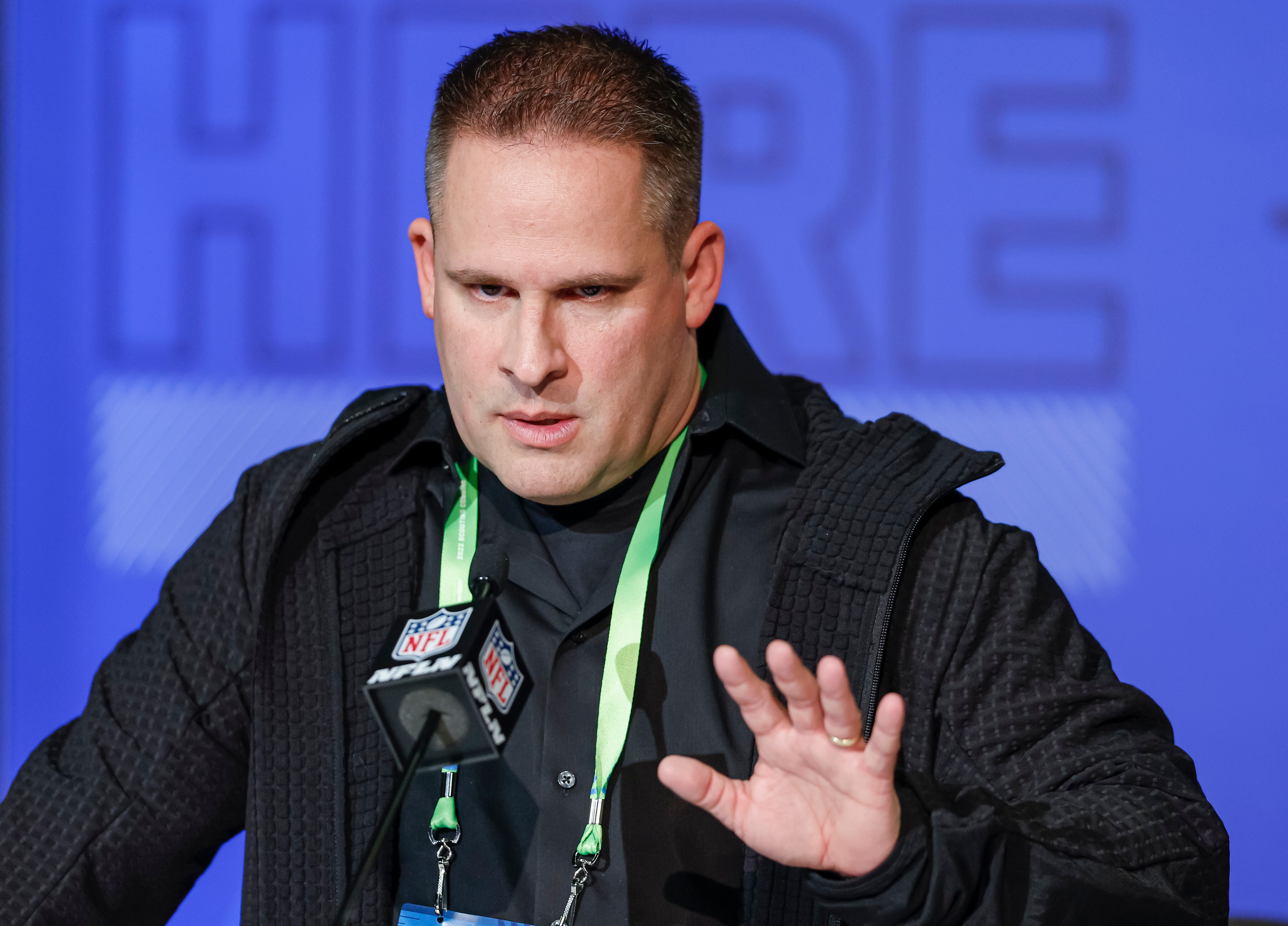 Raiders' Josh McDaniels Creating Culture That Isn't 'Patriot Way ...