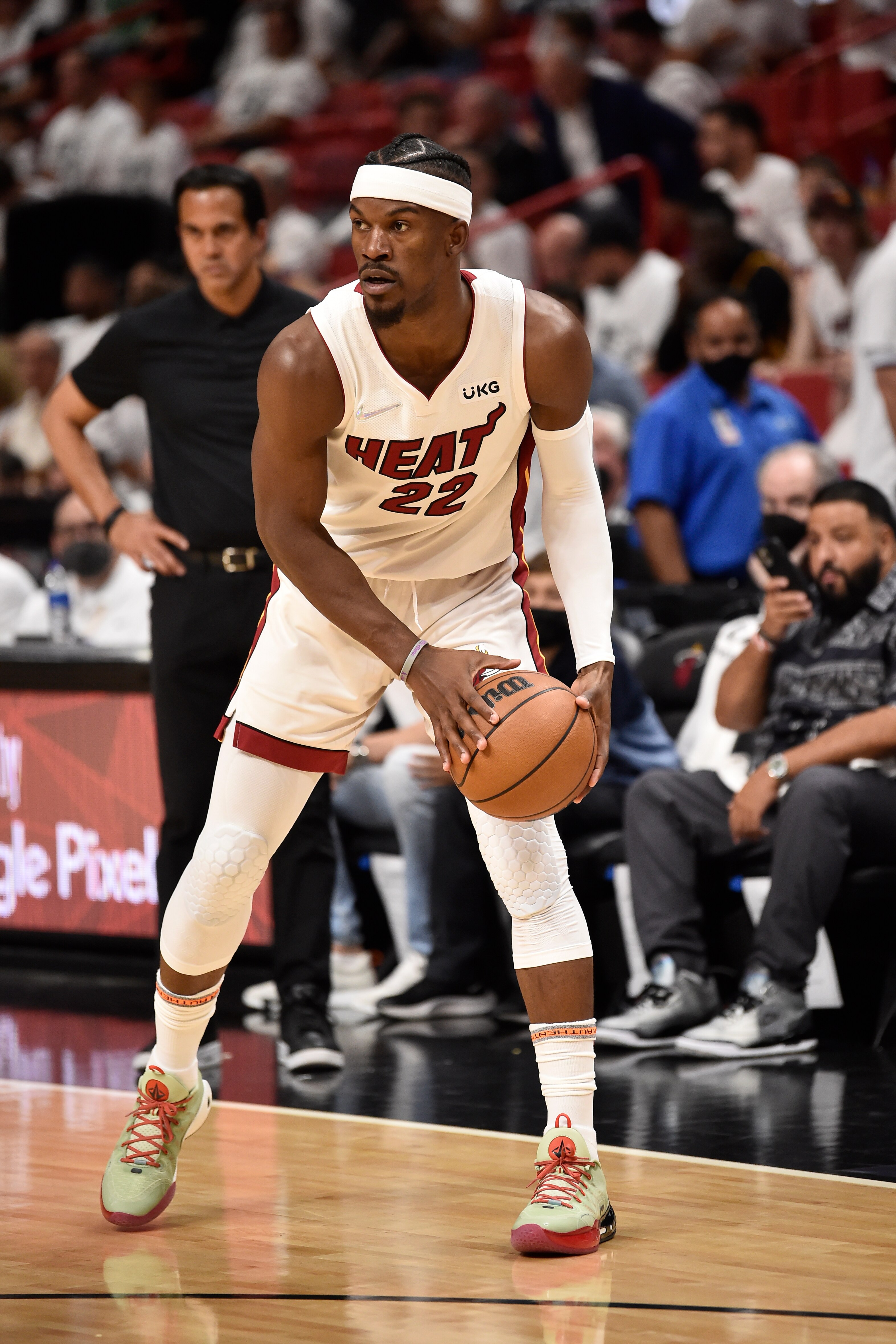 Heat's Jimmy Butler: Knee Injury 'No Excuse' for Poor Play in Game 5 ...