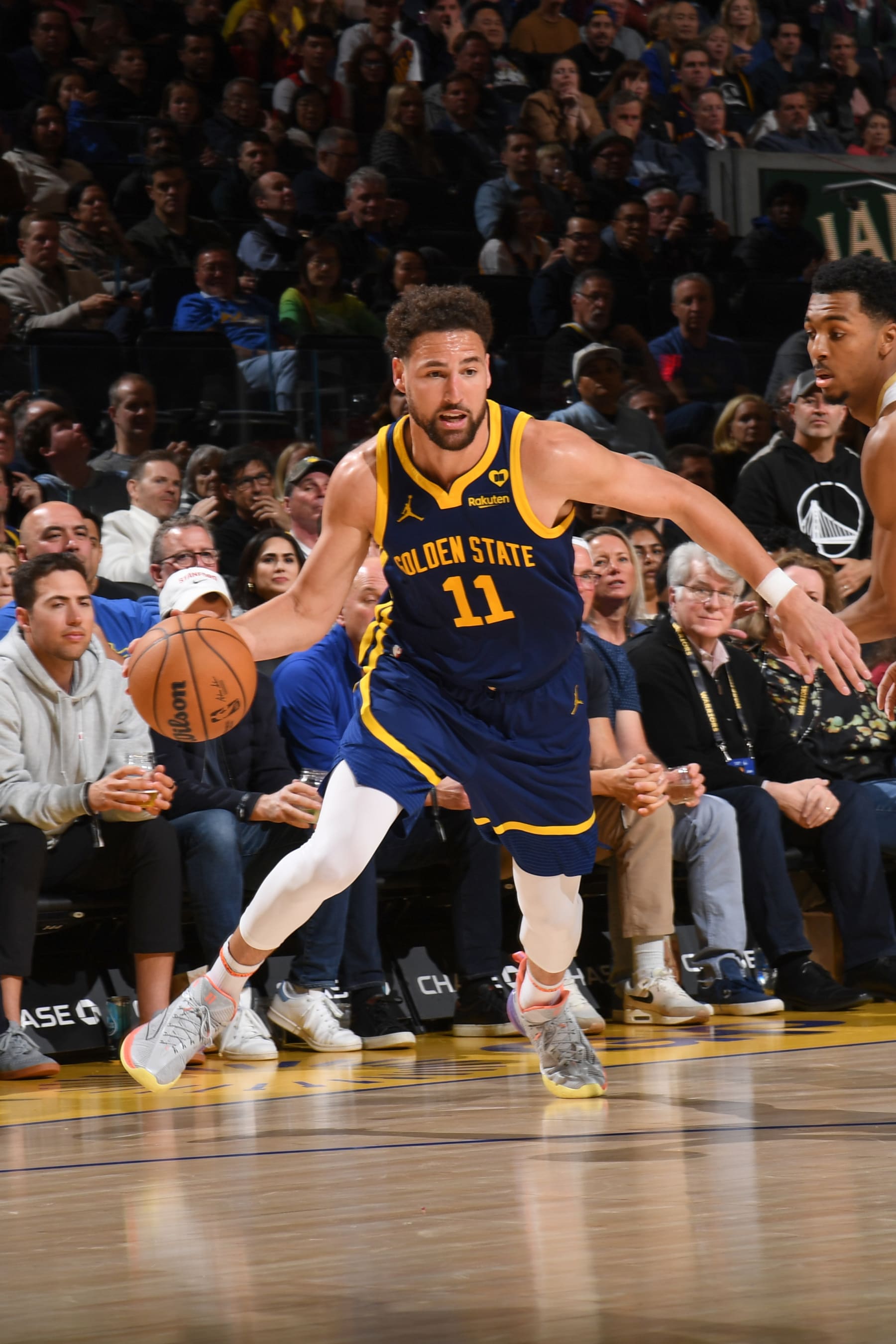 Warriors Thank Klay Thompson After Rumored Mavs Trade, Plan to Retire No. 11 Jersey | News ...