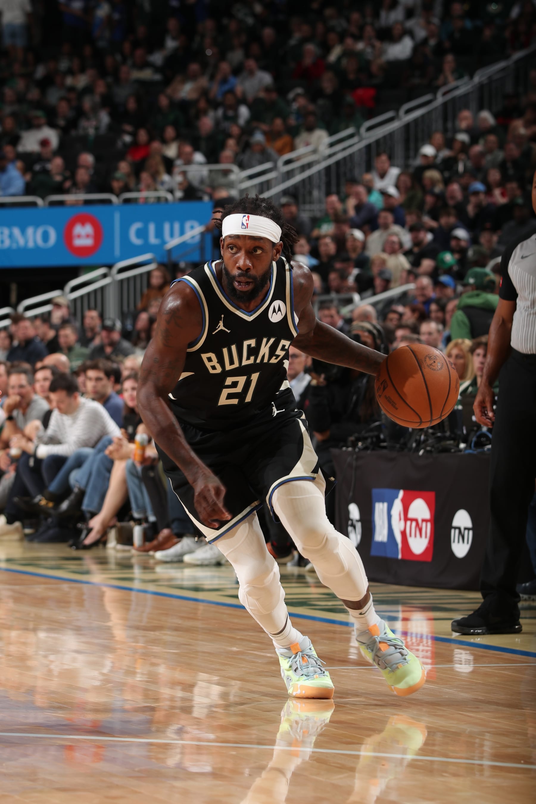 Patrick Beverley Signs $2M Contract with Hapoel Tel Aviv BC After 12 ...