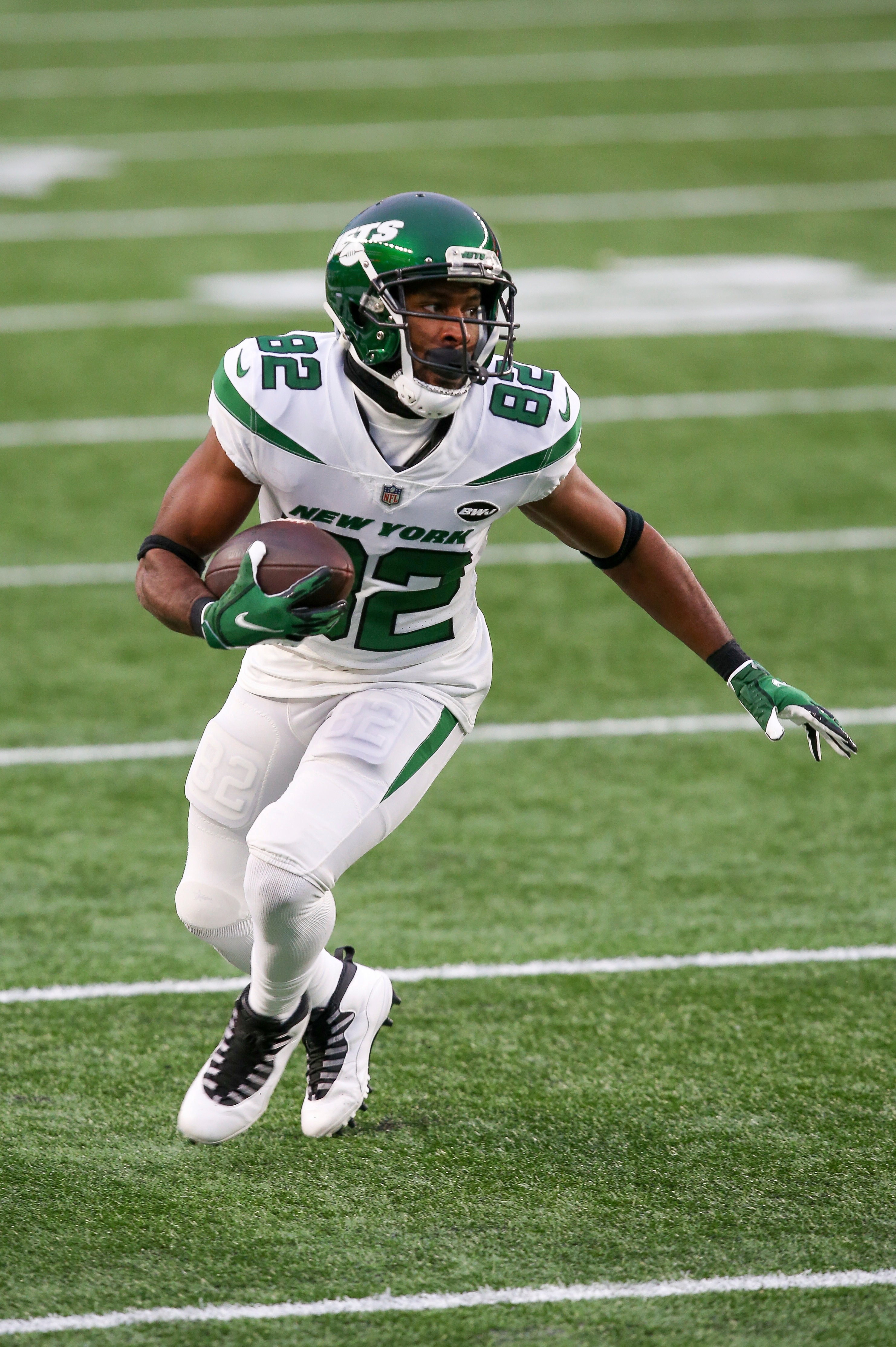 Report: Jamison Crowder, Jets Agree to Restructured Contract; Will Be ...