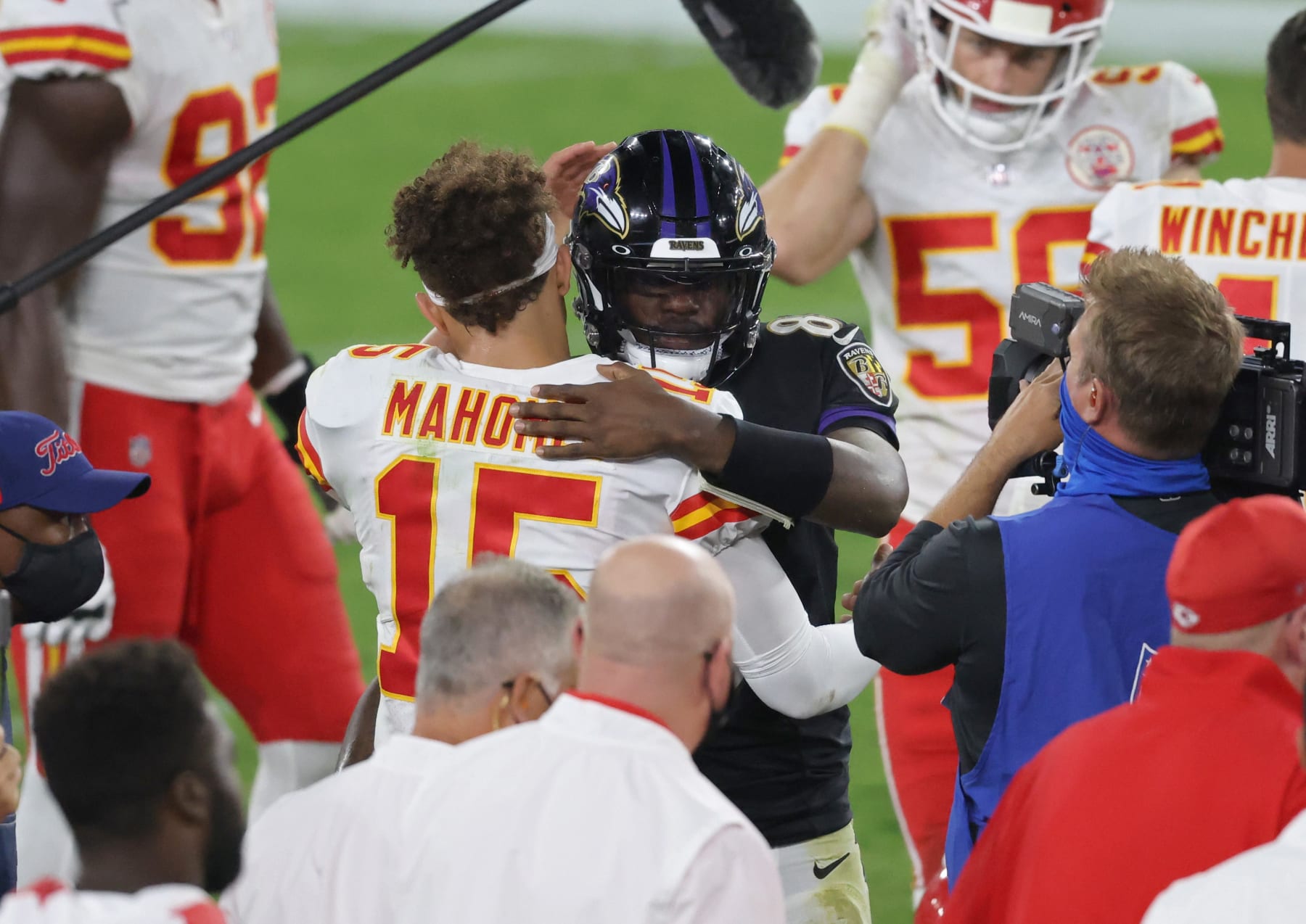 Ravens' Lamar Jackson Touts 'Heavyweight Fight' Against Patrick Mahomes ...