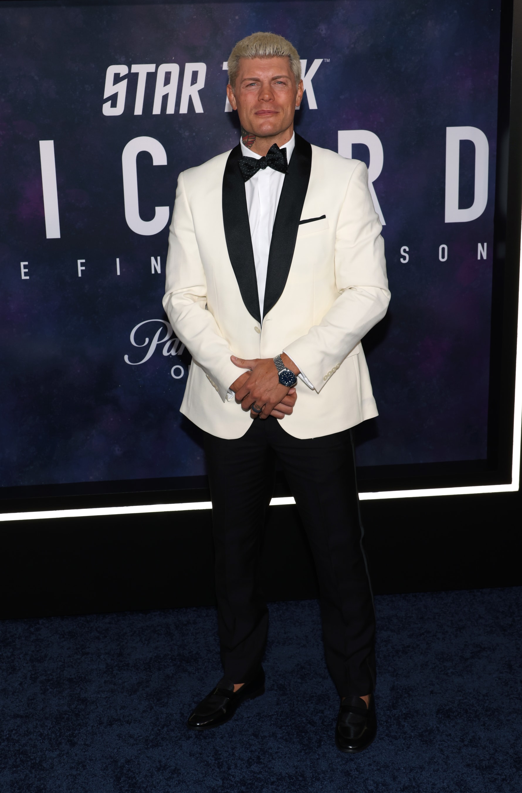 Report: WWE Was 'Very Concerned' with Fans' Sami Zayn Chants During ...