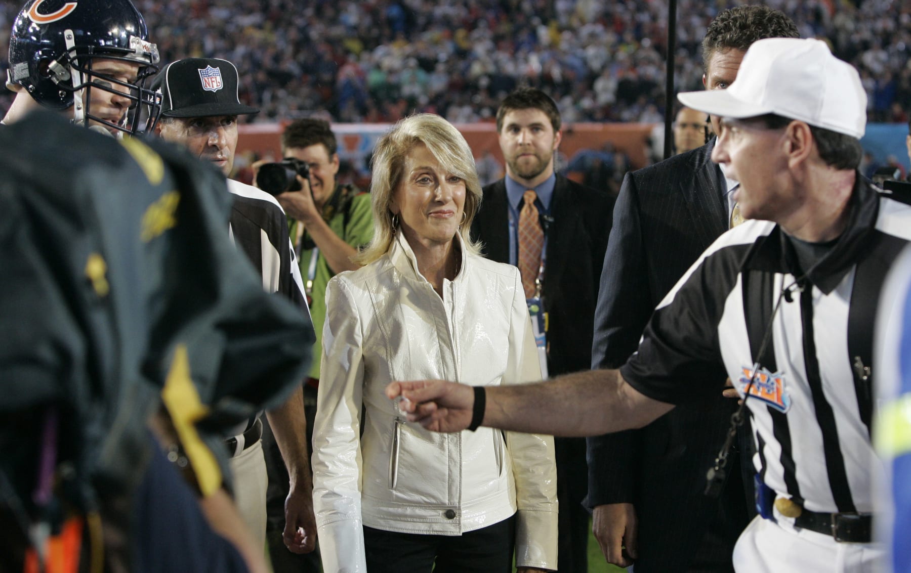 Norma Hunt, Mother of Chiefs CEO Clark, Dies; Only Woman to Attend ...