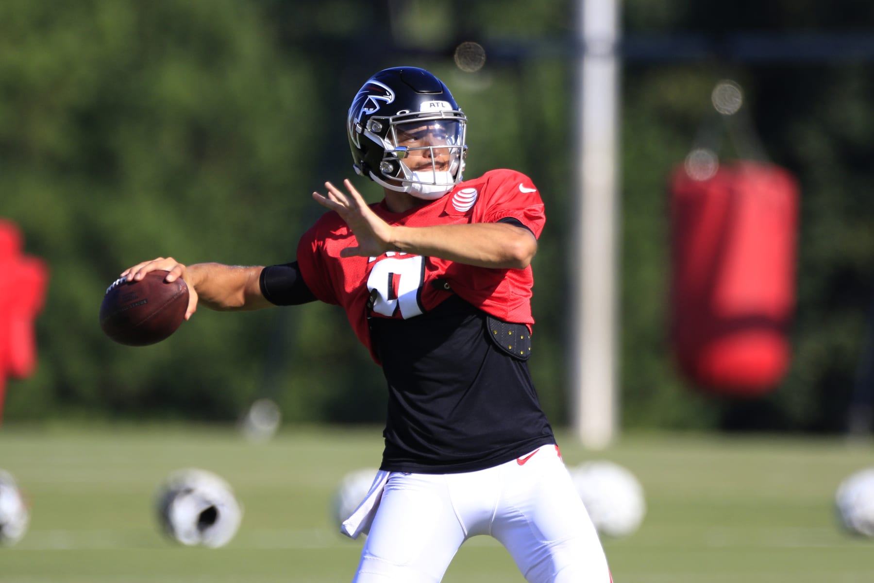 Falcons' Arthur Smith Praises Desmond Ridder's 'Pretty Damn Good ...