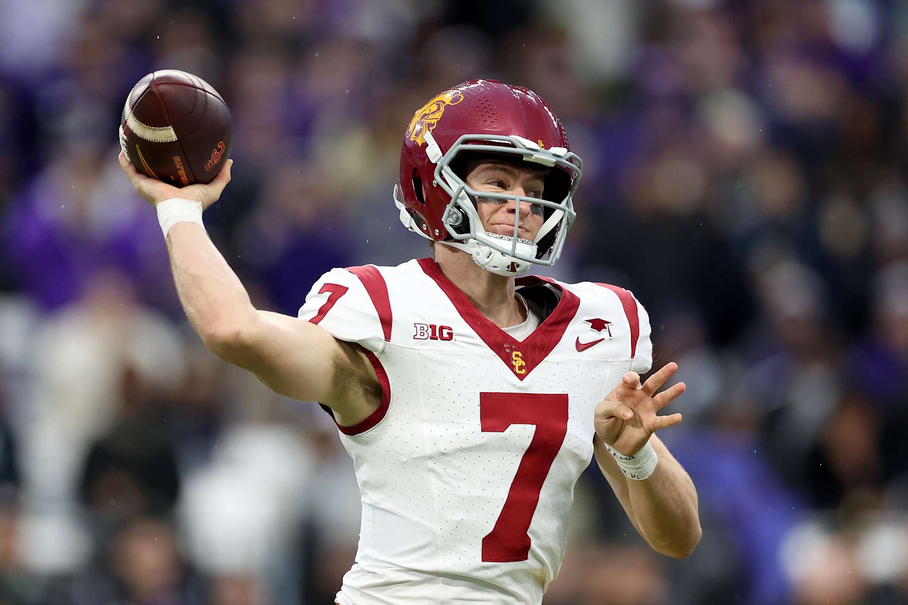 Report: USC's Miller Moss Benched by Lincoln Riley, Jayden Maiava Will ...