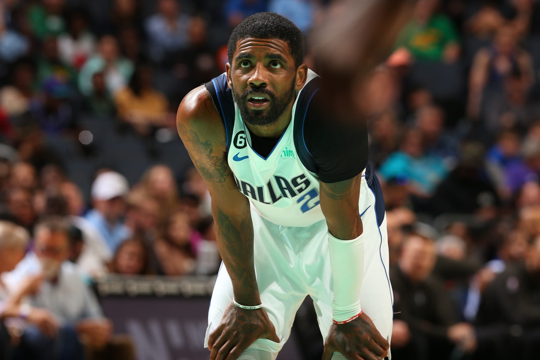 Mavericks' Kyrie Irving Says There Are 'No Excuses' As He Plays Through ...