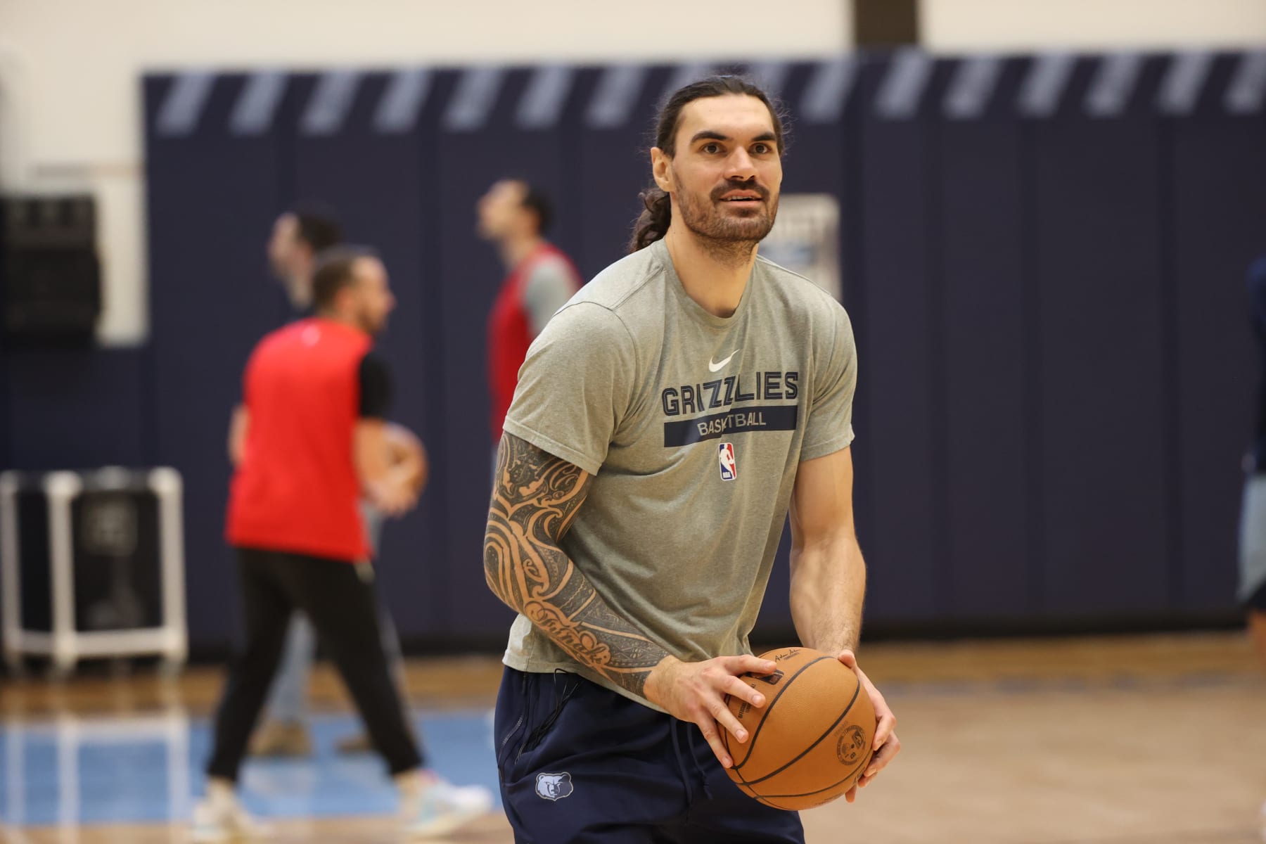 NBA Rumors: Grizzlies' Steven Adams 'Likely' out for 2023 Playoffs amid ...