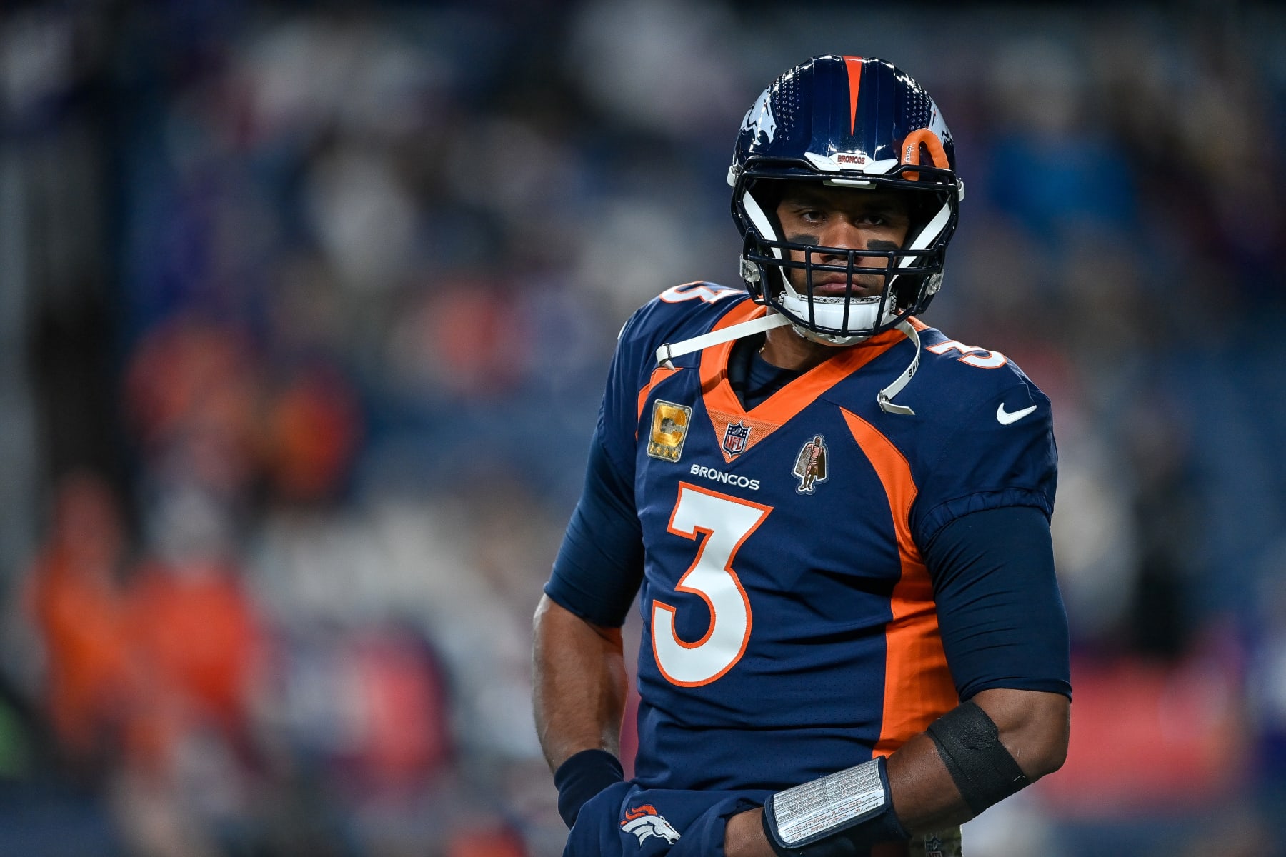 Russell Wilson Contract: QB Was Open to Raiders, Patriots Before ...