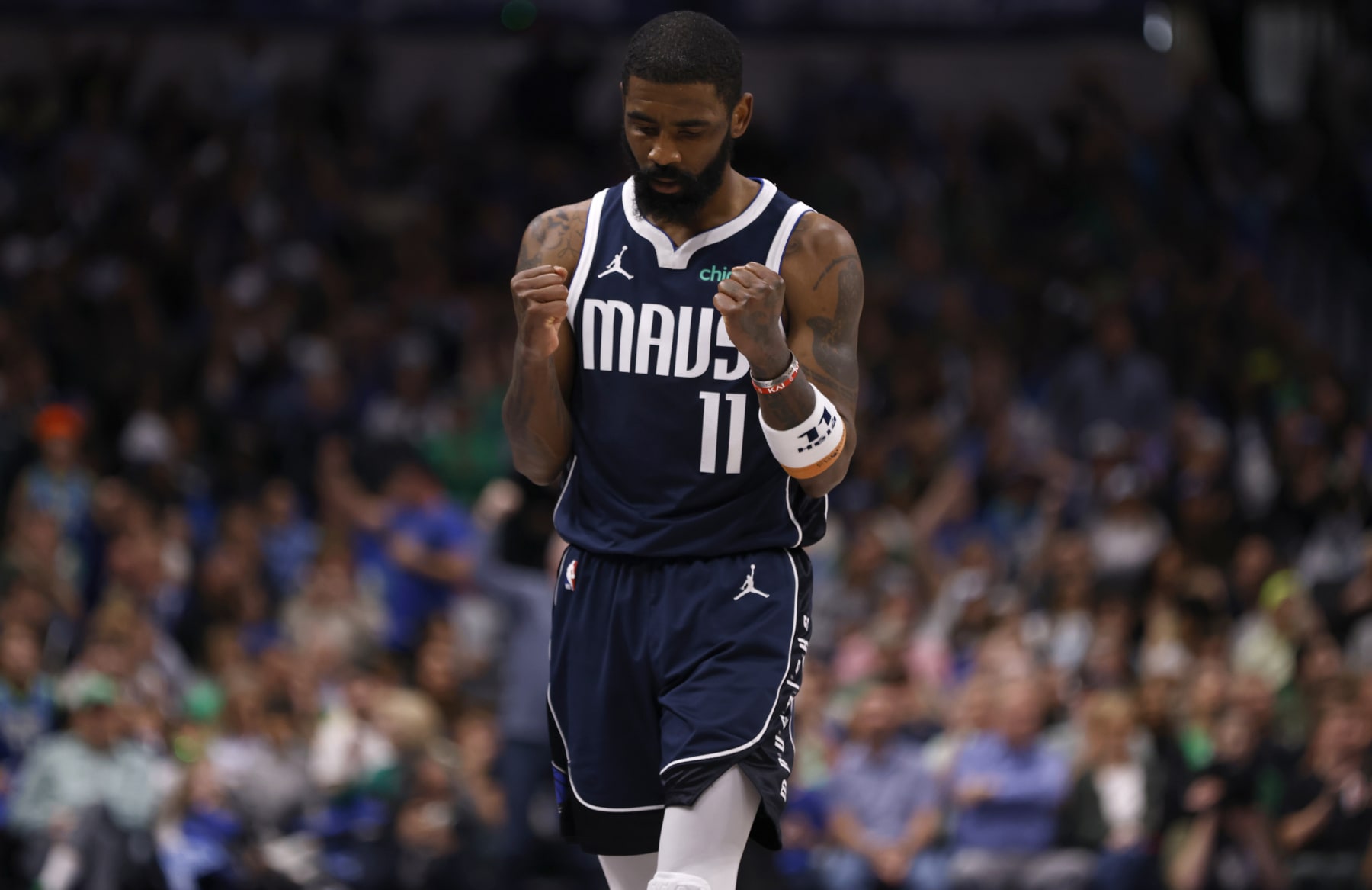 Mavs Hire Private Chef to Cook for Kyrie Irving During NBA Star's ...