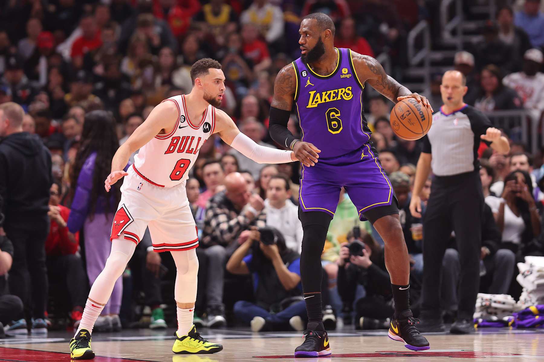 NBA Exec: Lakers Should Trade for Zach LaVine to Pair with LeBron, Anthony Davis