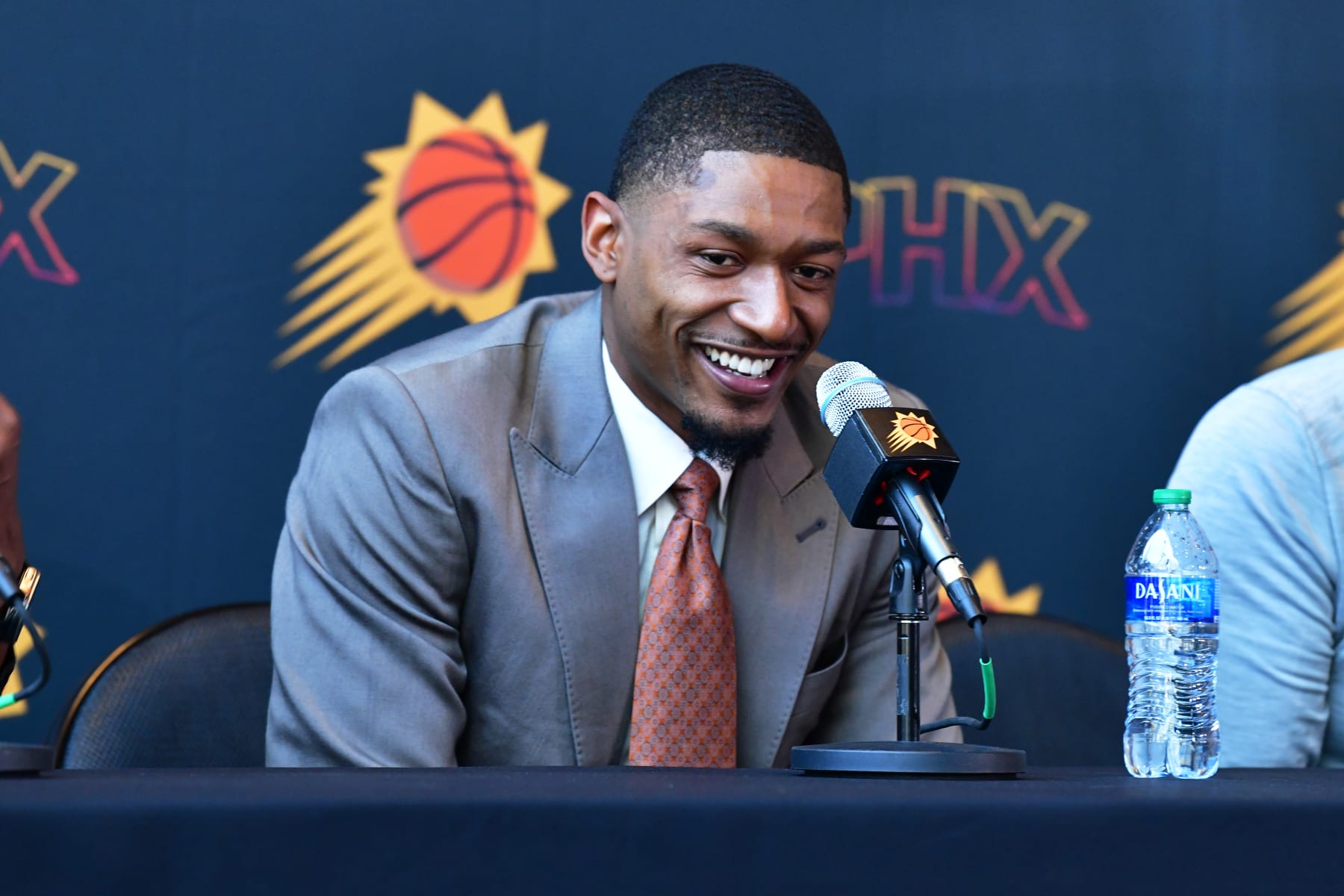Bradley Beal Was Stunned by Suns Trade, Thought Devin Booker Would Be ...