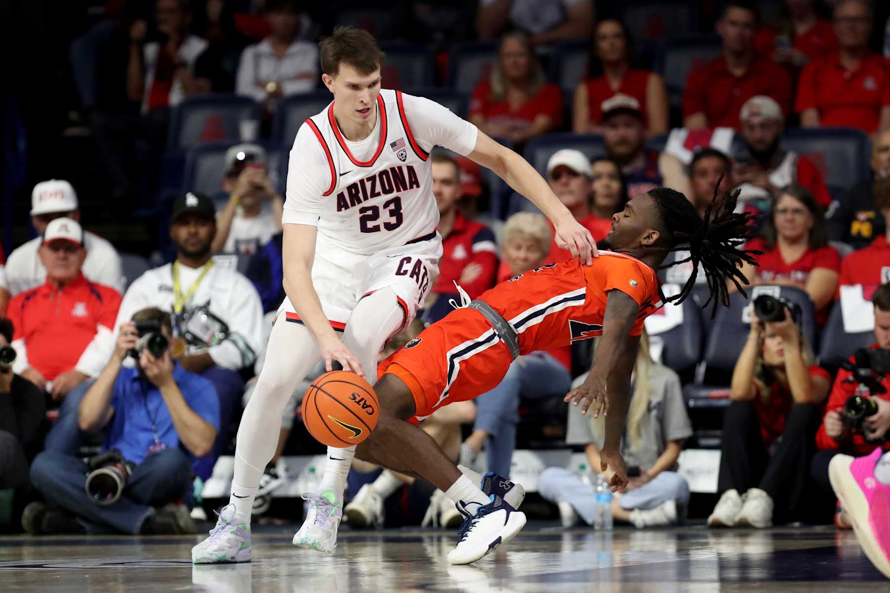 2024-25 Men's College Basketball Players off to a Surprisingly Hot Start