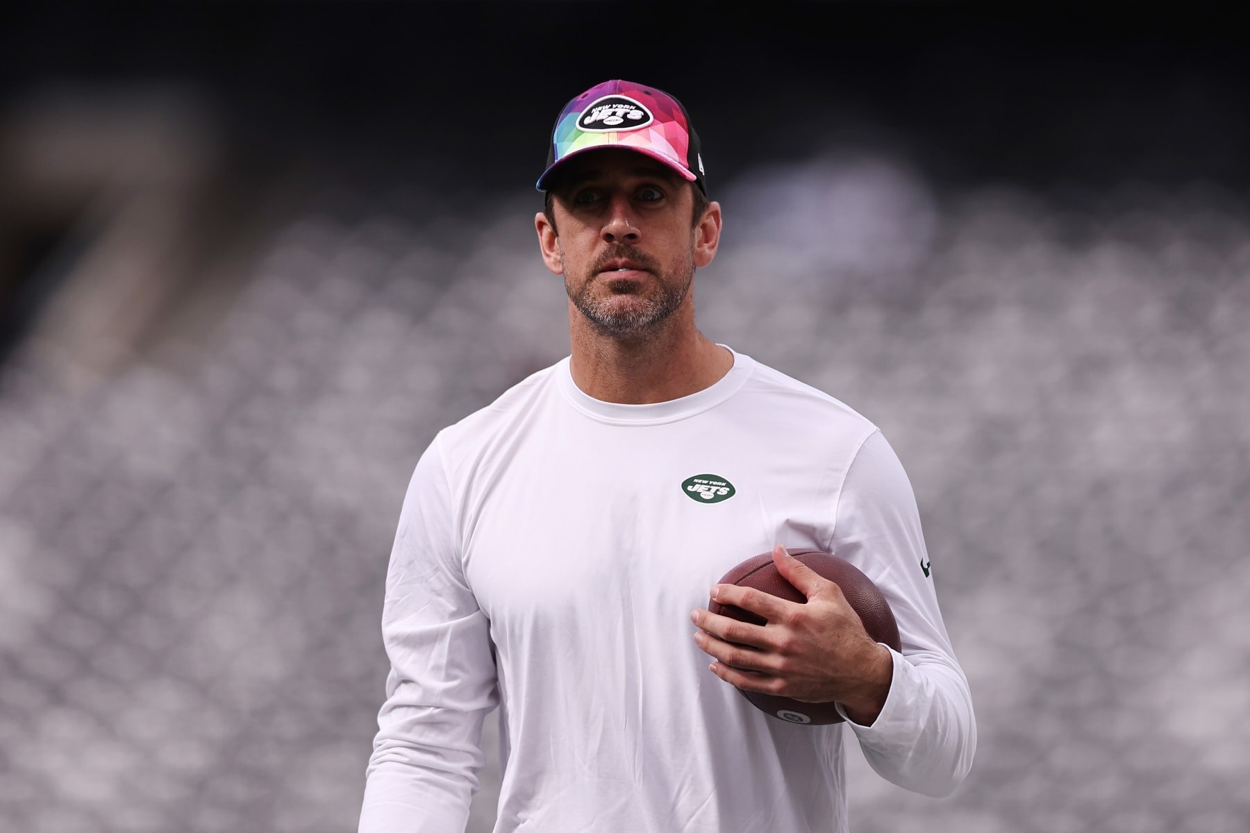 Jets' Aaron Rodgers Says He's Still Walking with a Limp amid Achilles ...