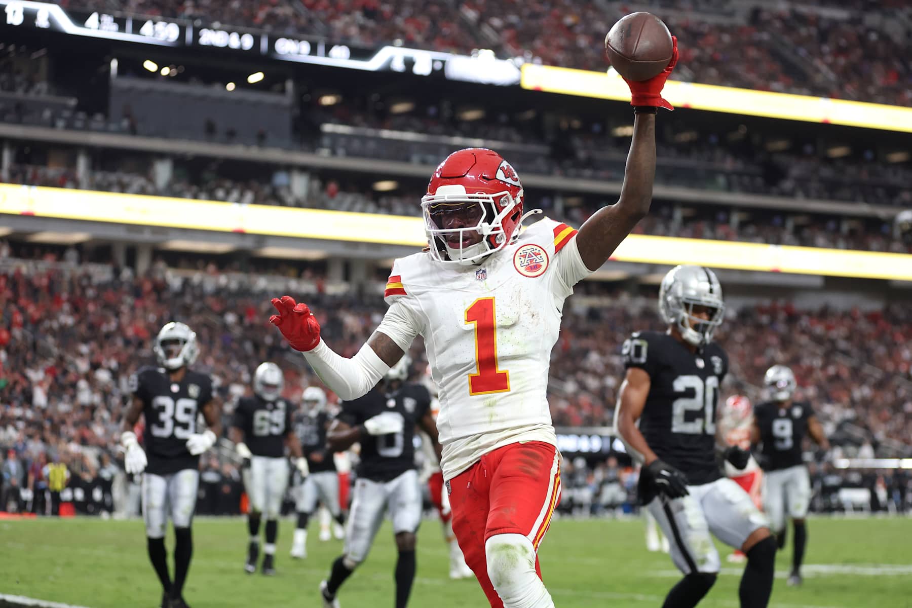 Chiefs' Xavier Worthy Says Colts 'Hung Up the Phone in My Face' During ...