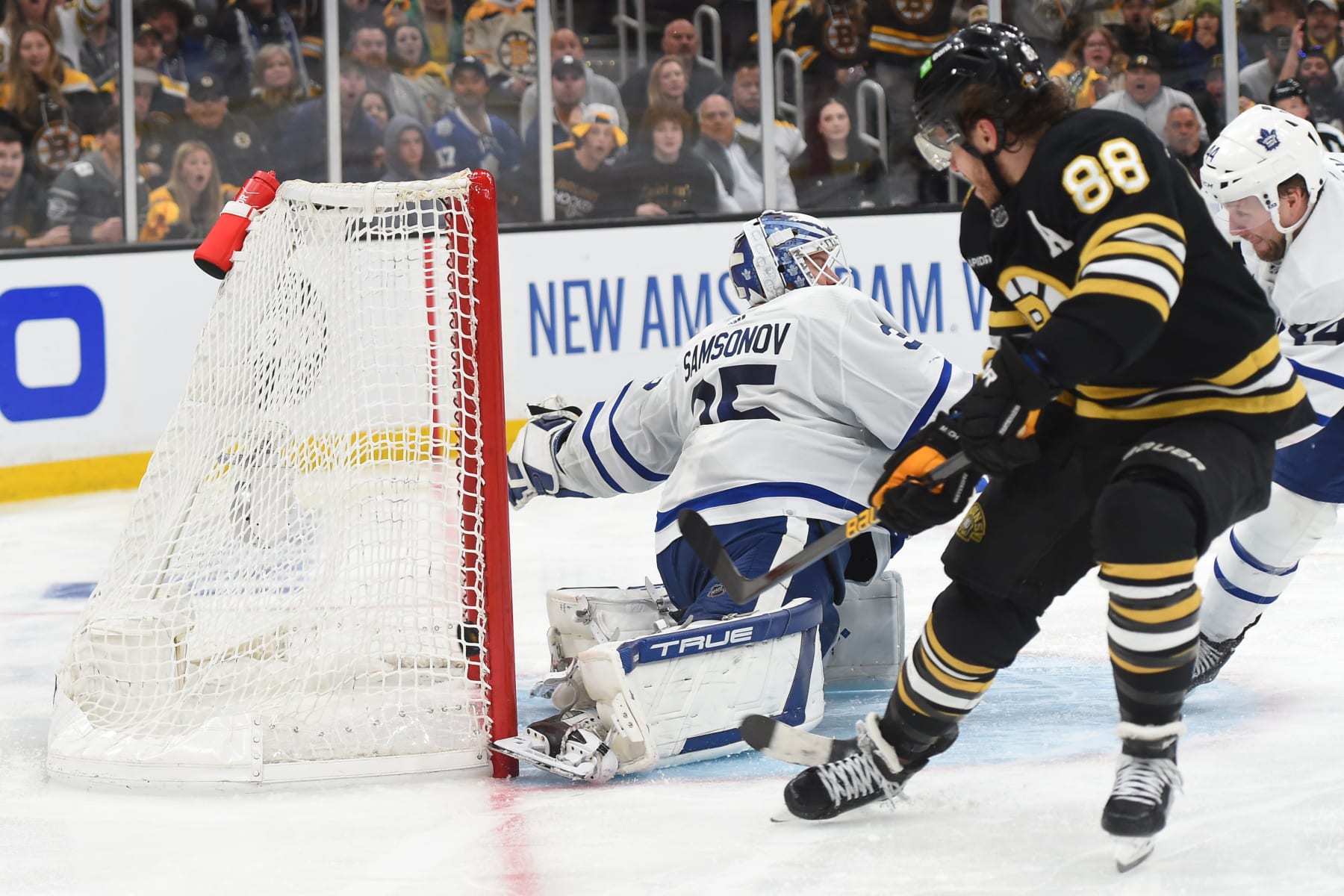 Bruins and Maple Leafs' Dramatic Game 7 Ended as Always Does With ...